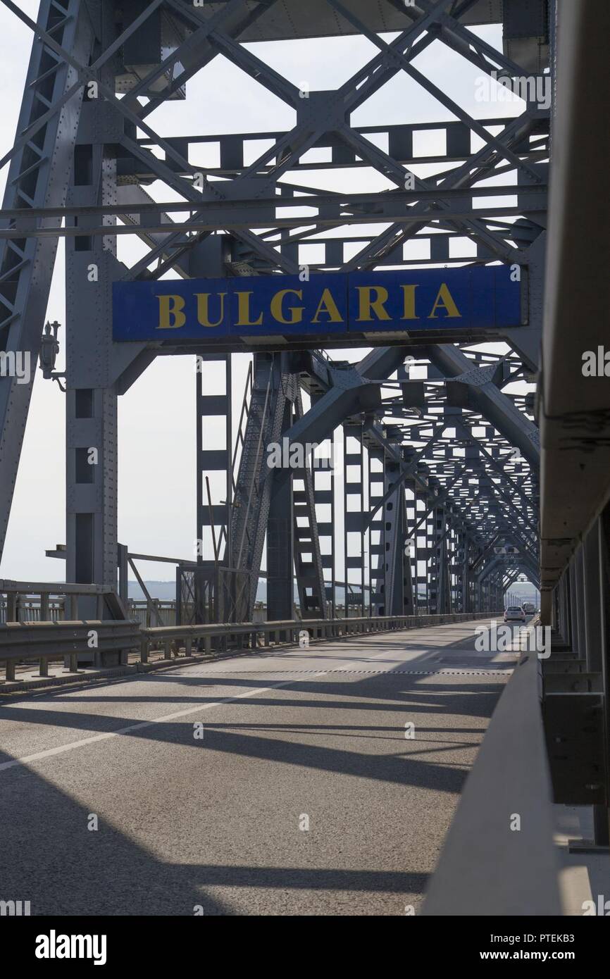 The road on the Danube Bridge is cleared by border control prior to the ...