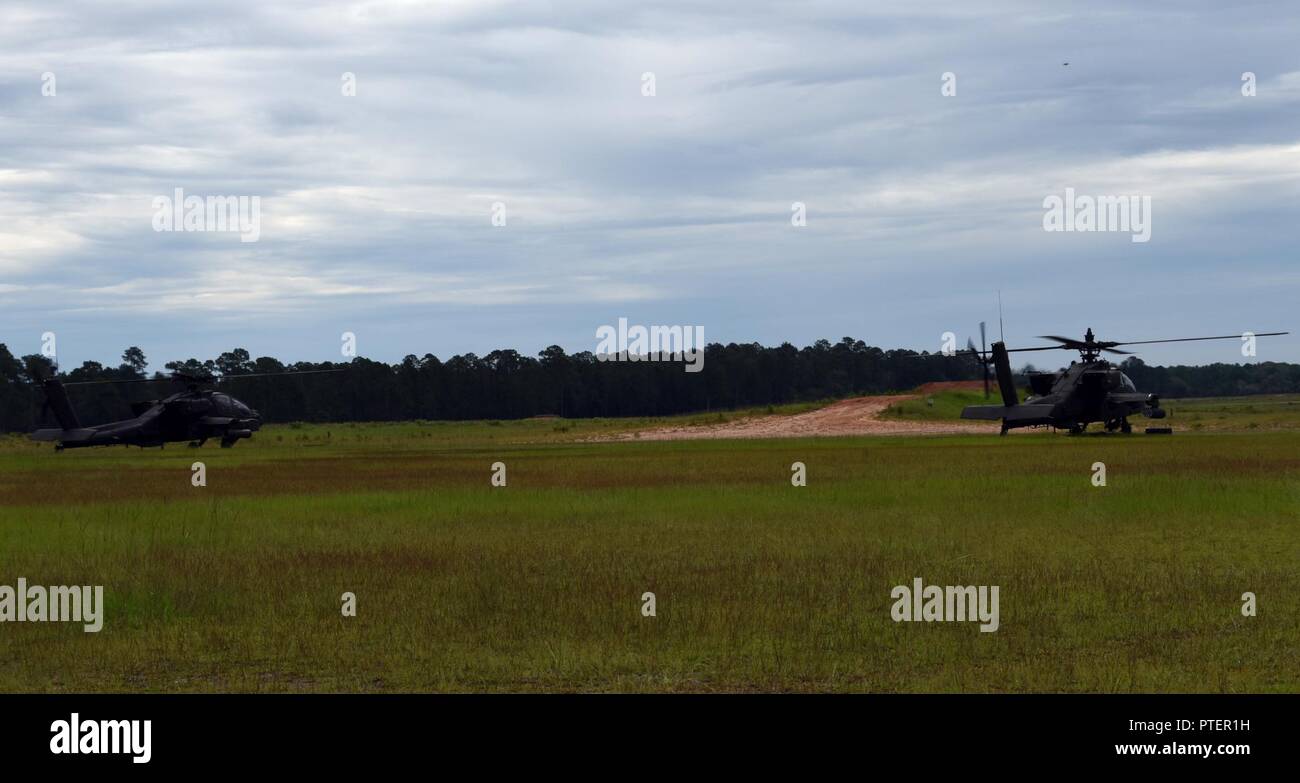 AH-64D Apache pilots with the South Carolina National Guard, 1-151st ...
