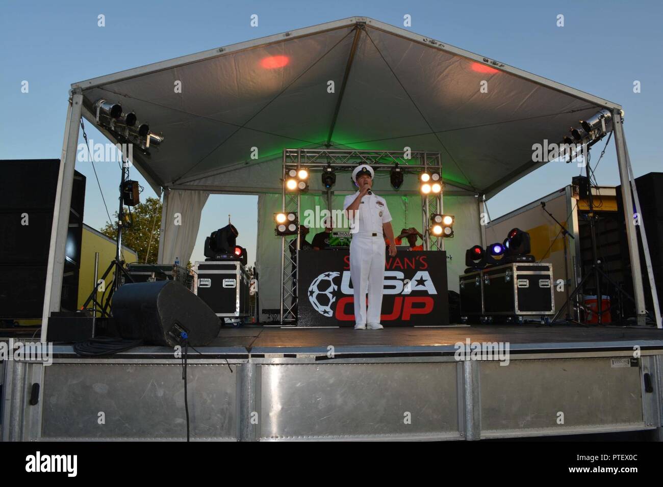 MINNEAPOLIS, MN (July 18, 2017) Navy Aircrew Rescue Swimmer Chief Petty ...