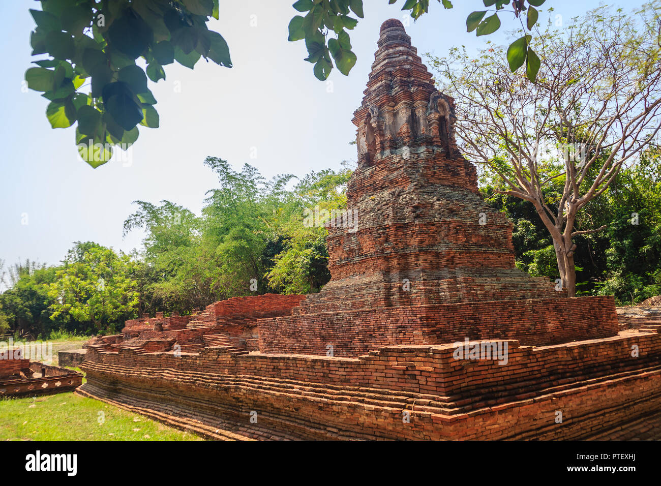 Wat Pu Pia (Temple of Old Man Pia), one of the ruined temples in Wiang ...