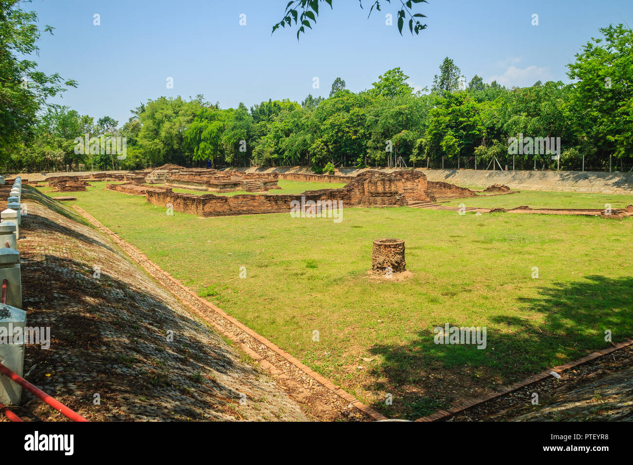 Old Wat Nan Chang temple, one of the ruined temples in Wiang Kum Kam ...