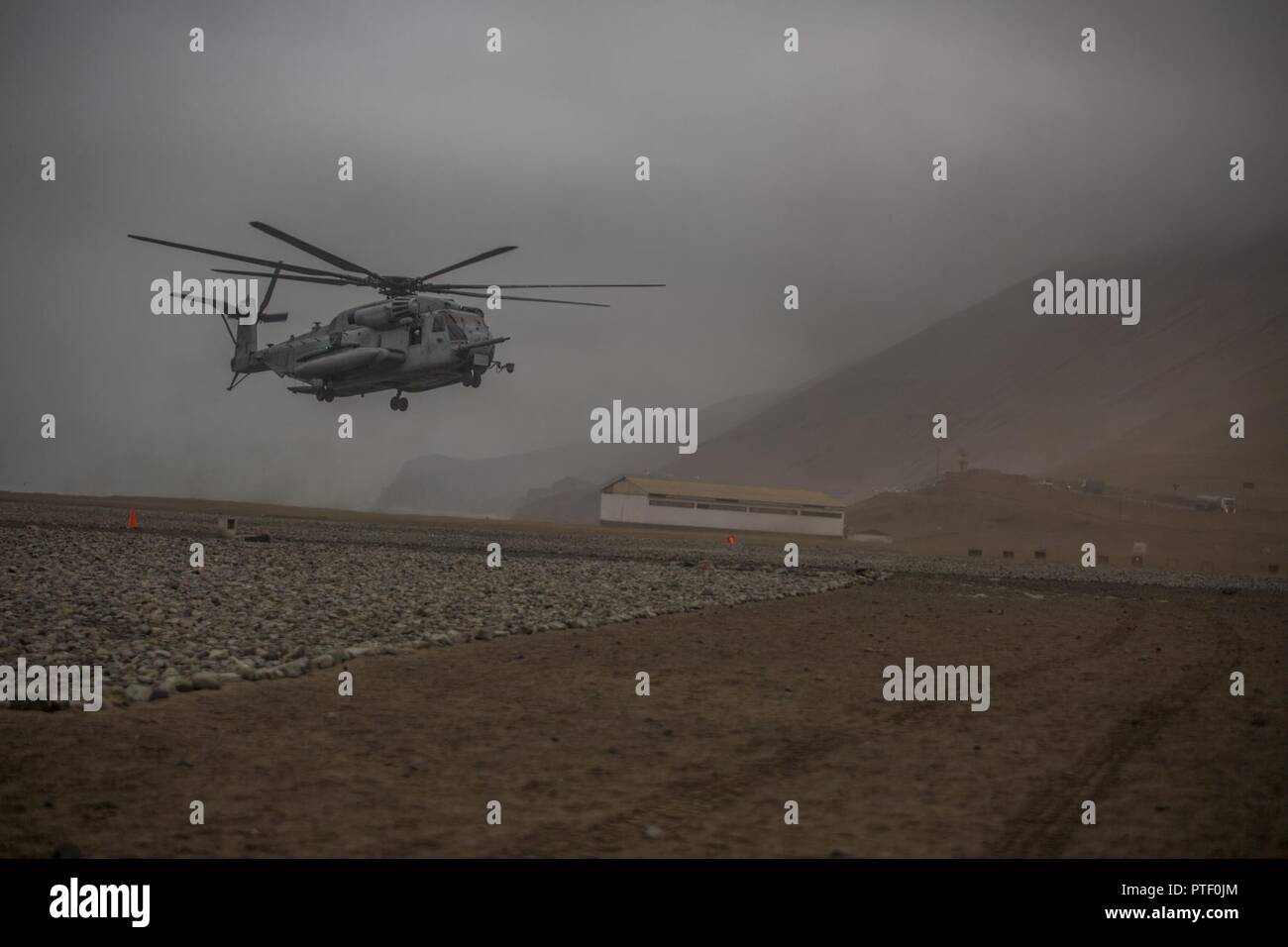 Uss ancon hi-res stock photography and images - Alamy