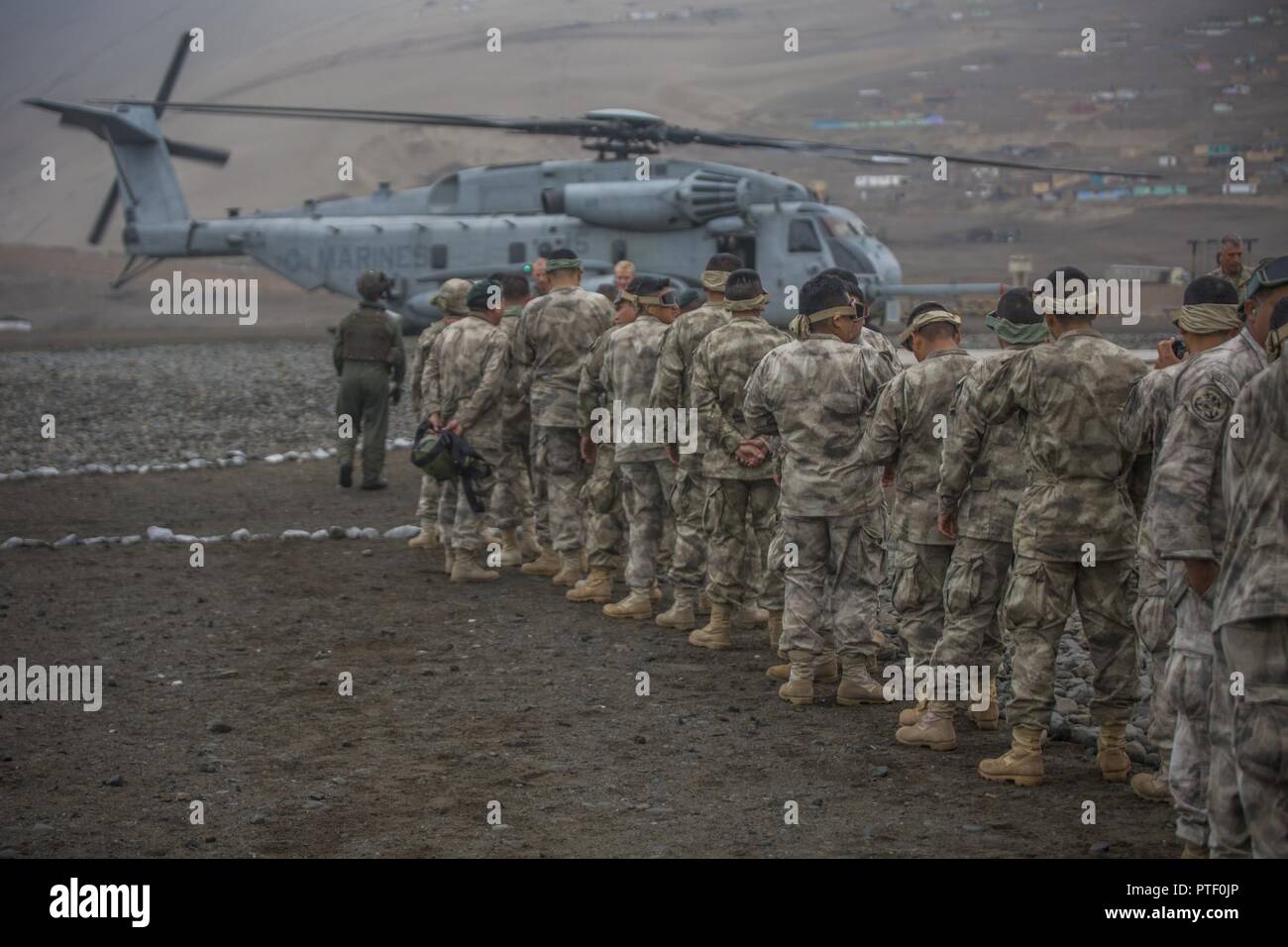 Uss ancon hi-res stock photography and images - Alamy