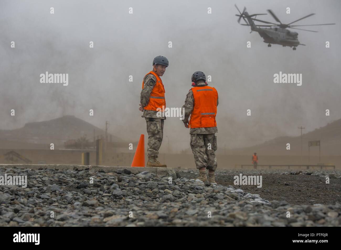 Uss ancon hi-res stock photography and images - Alamy