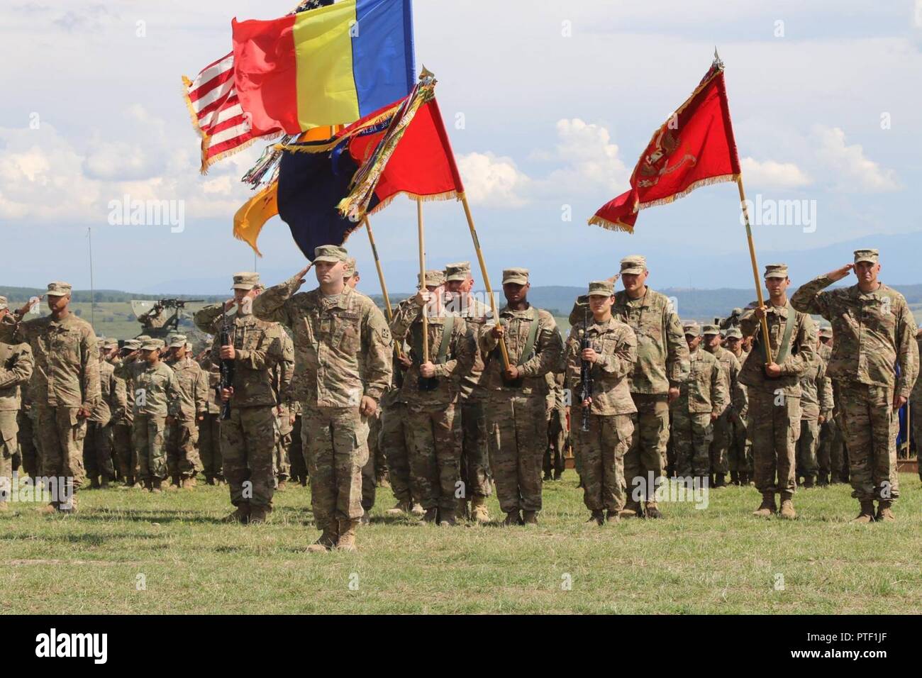Soldiers of the 3rd Armored Brigade Combat Team, 4th Infantry Division ...