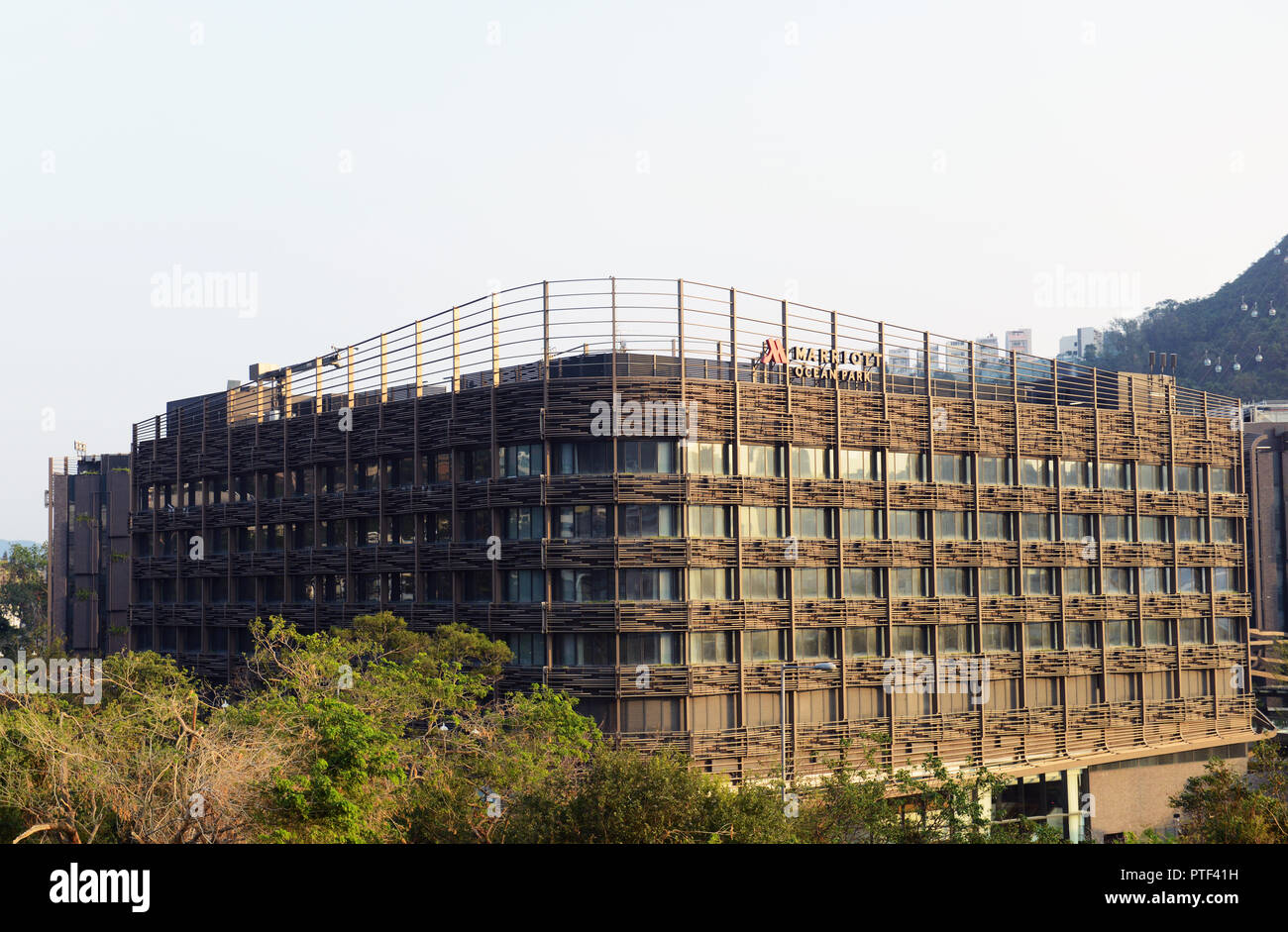 Hong kong ocean park hotel marriott hi-res stock photography and images ...