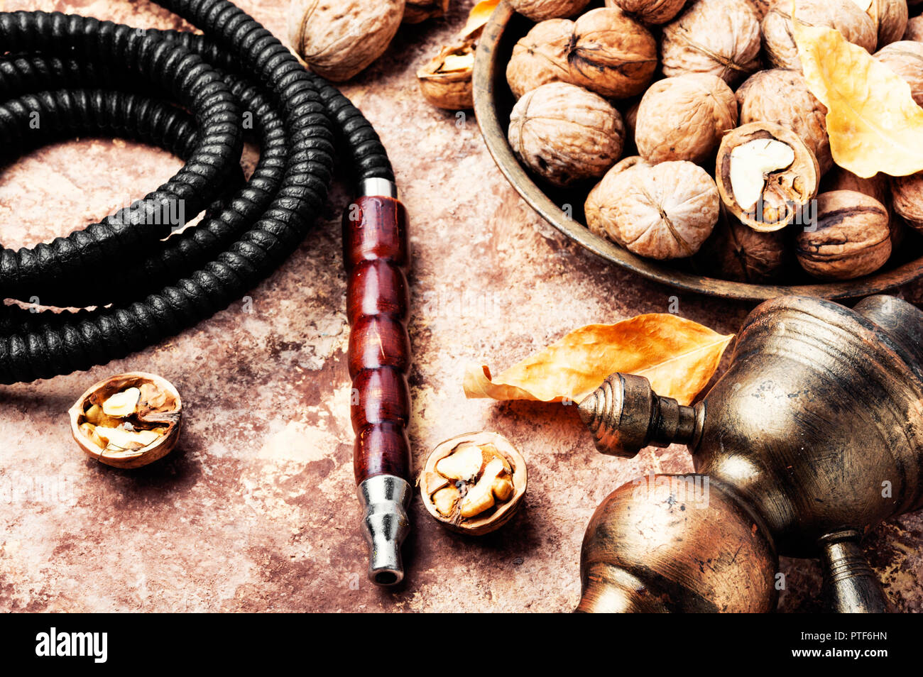 Persian shisha hi-res stock photography and images - Alamy