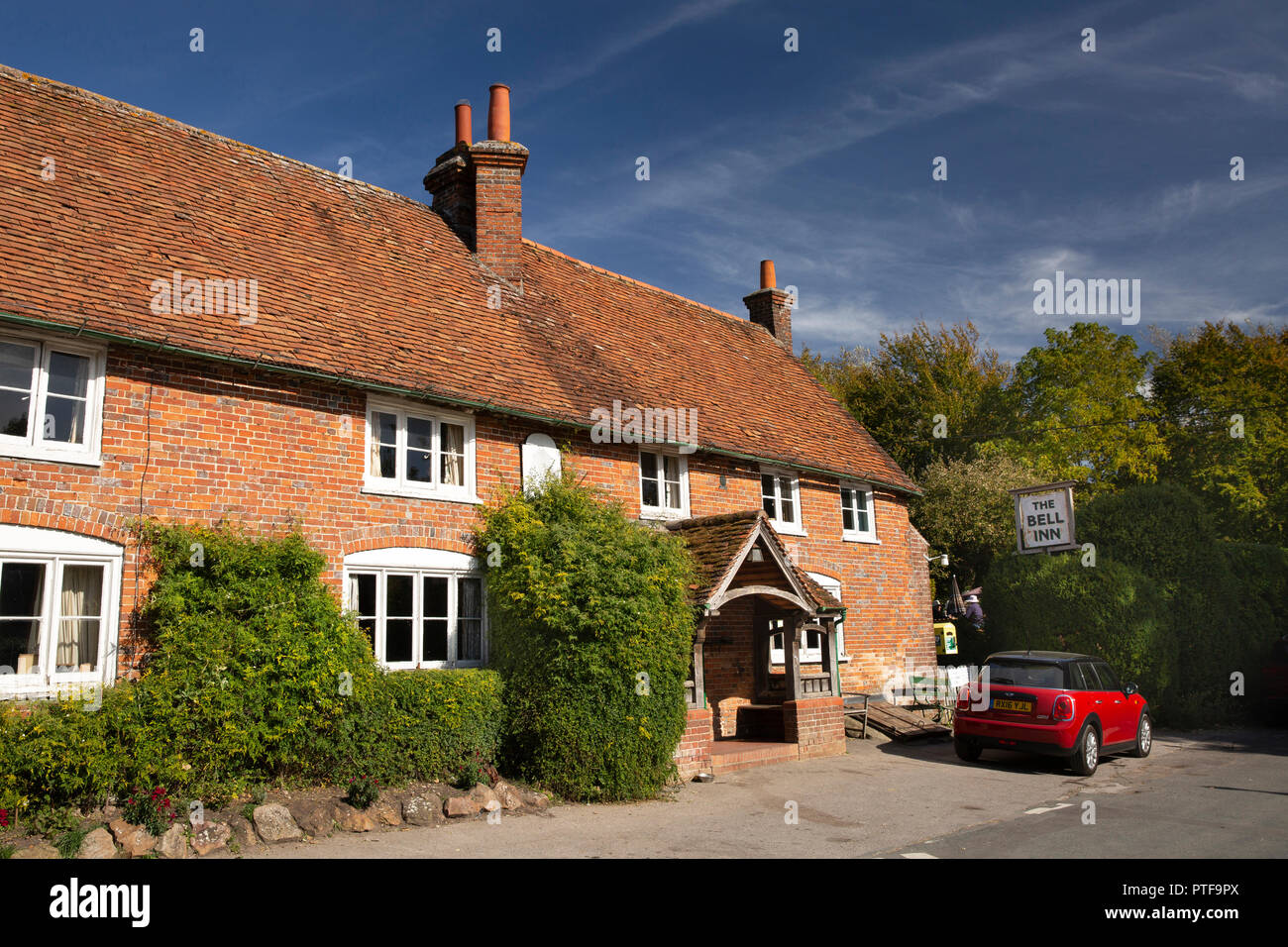 Aldworth bell inn hi-res stock photography and images - Alamy