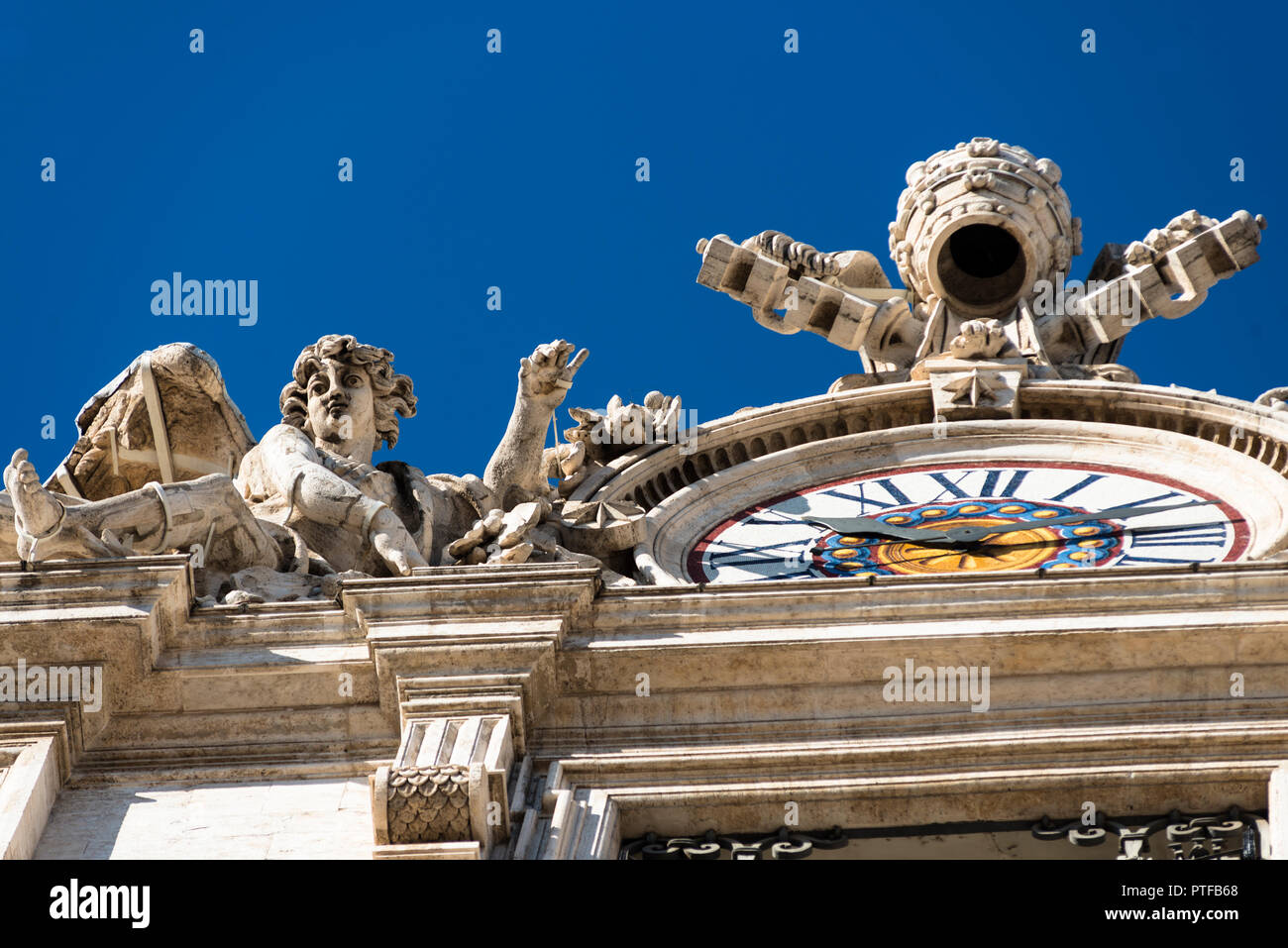 Statues and clock on St Paul's Cathedral, Vatican city, Rome, Italy ...