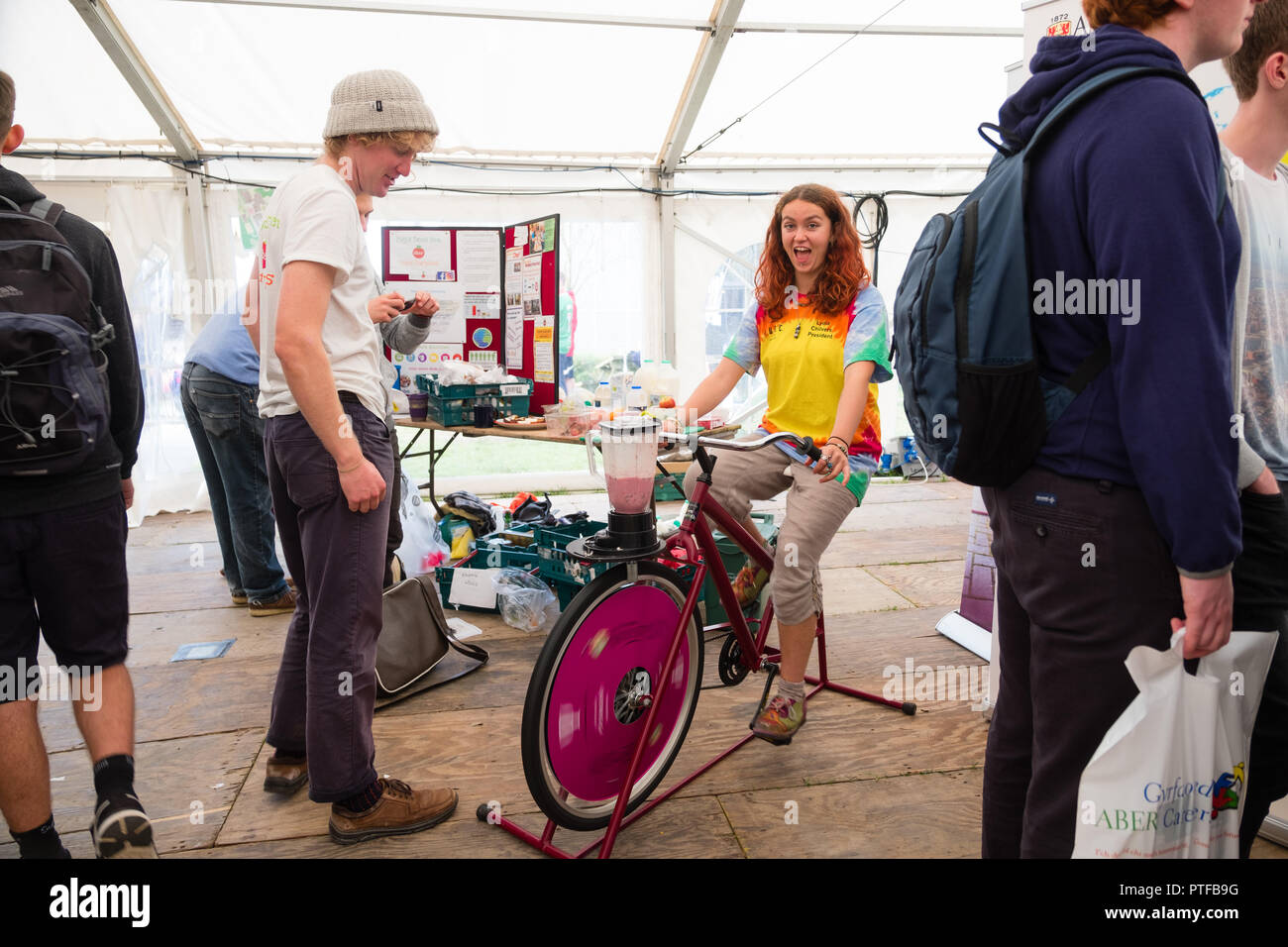 Higher education in the UK : Aberystwyth University students attending ...