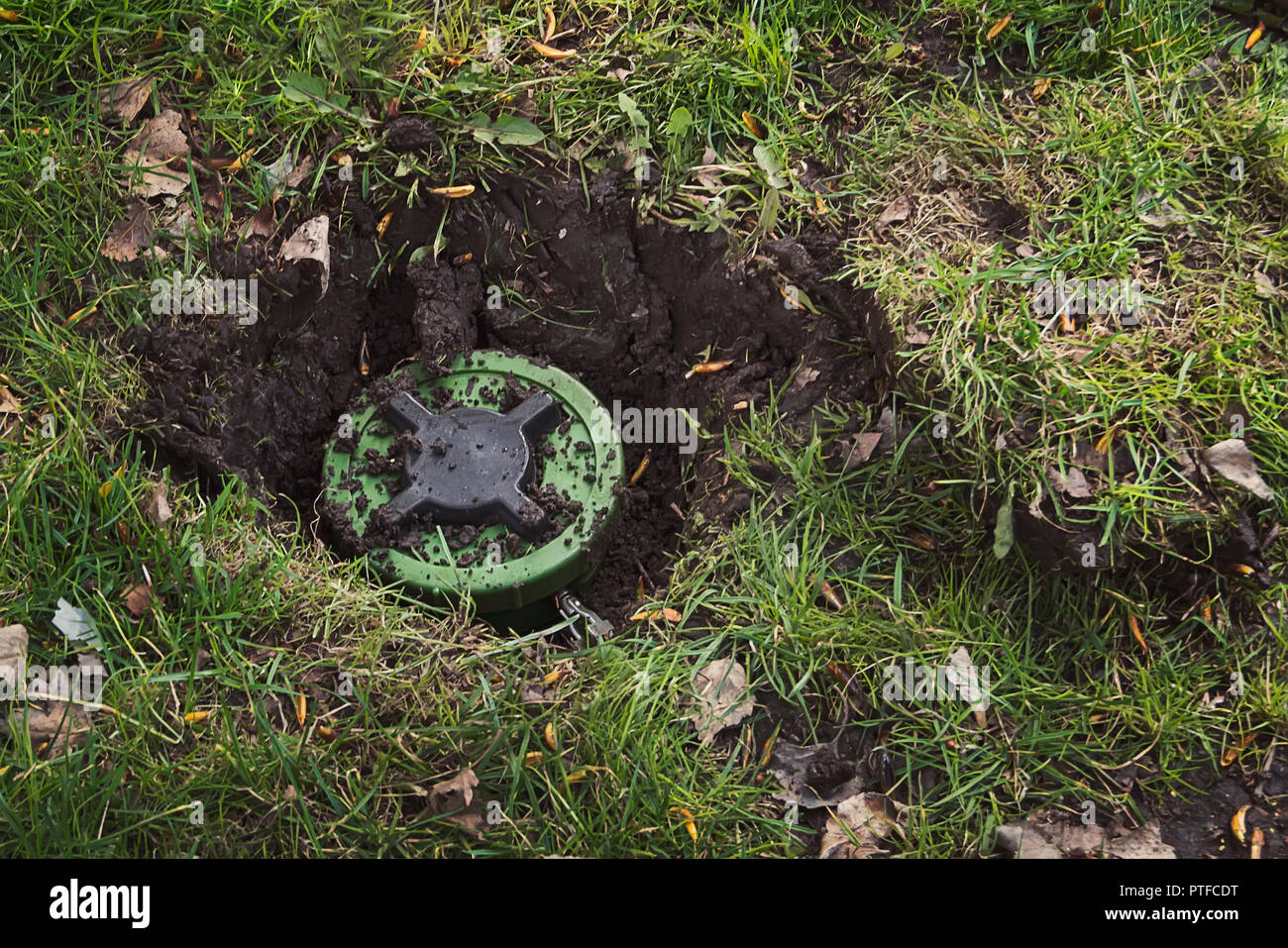 Anti personnel mine hi-res stock photography and images - Alamy