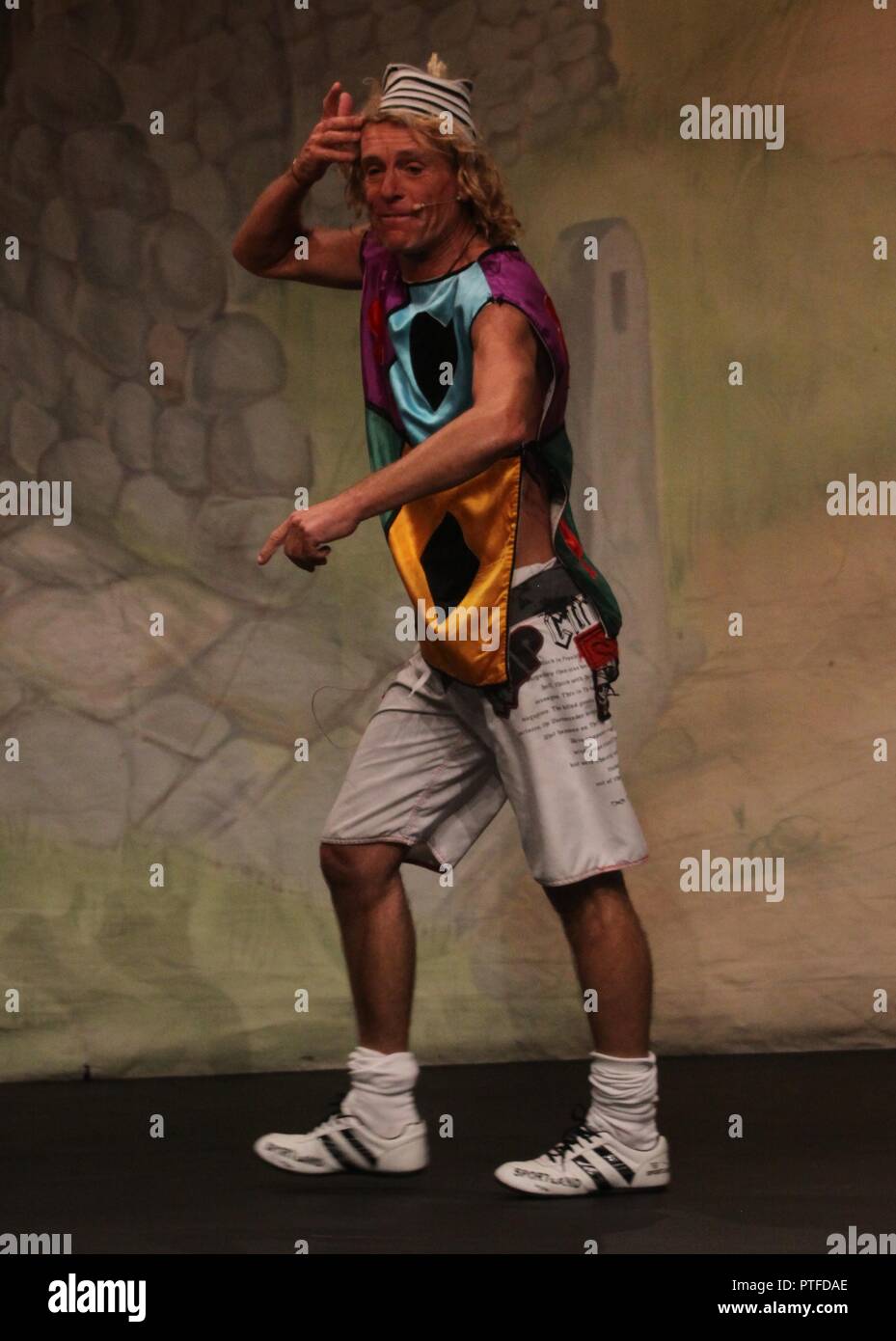 Jonathon Morris High Resolution Stock Photography and Images - Alamy