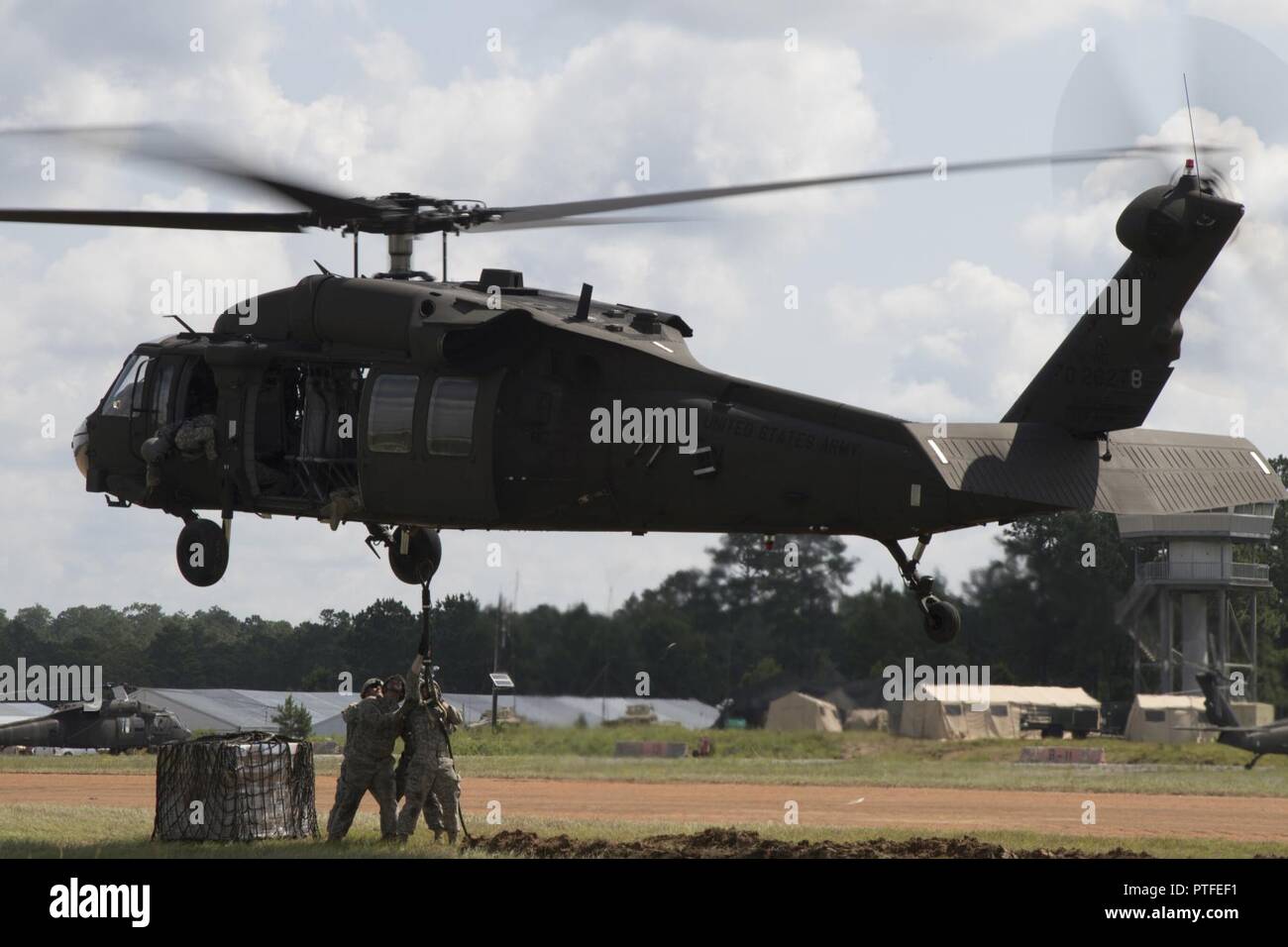 Soldiers with Company A, 113th Support Battalion and Battery B, 1st ...