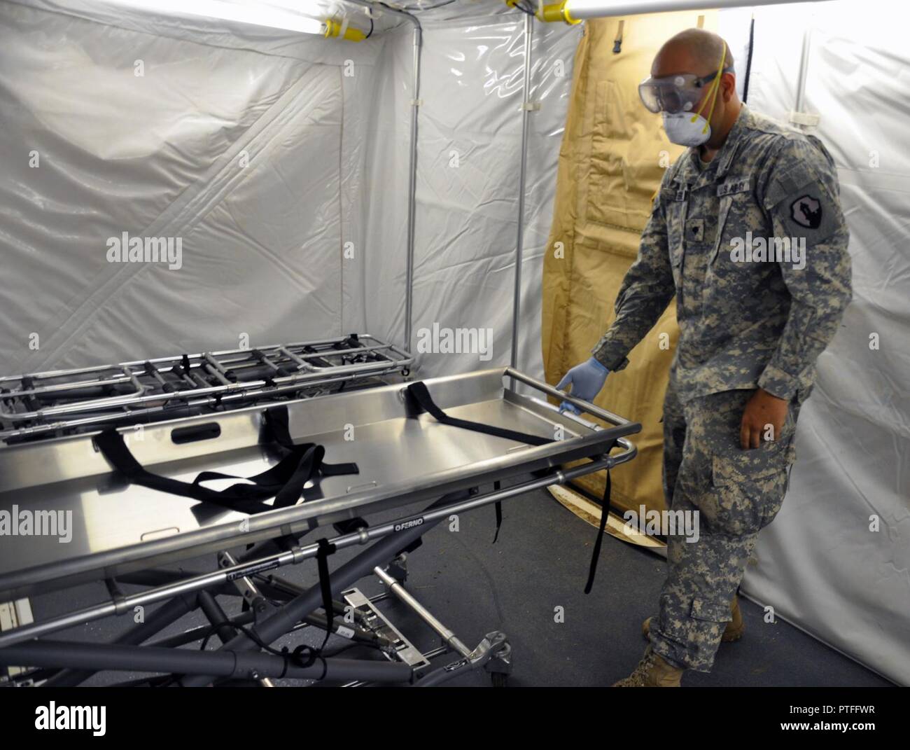 Mortuary gurney hi-res stock photography and images - Alamy