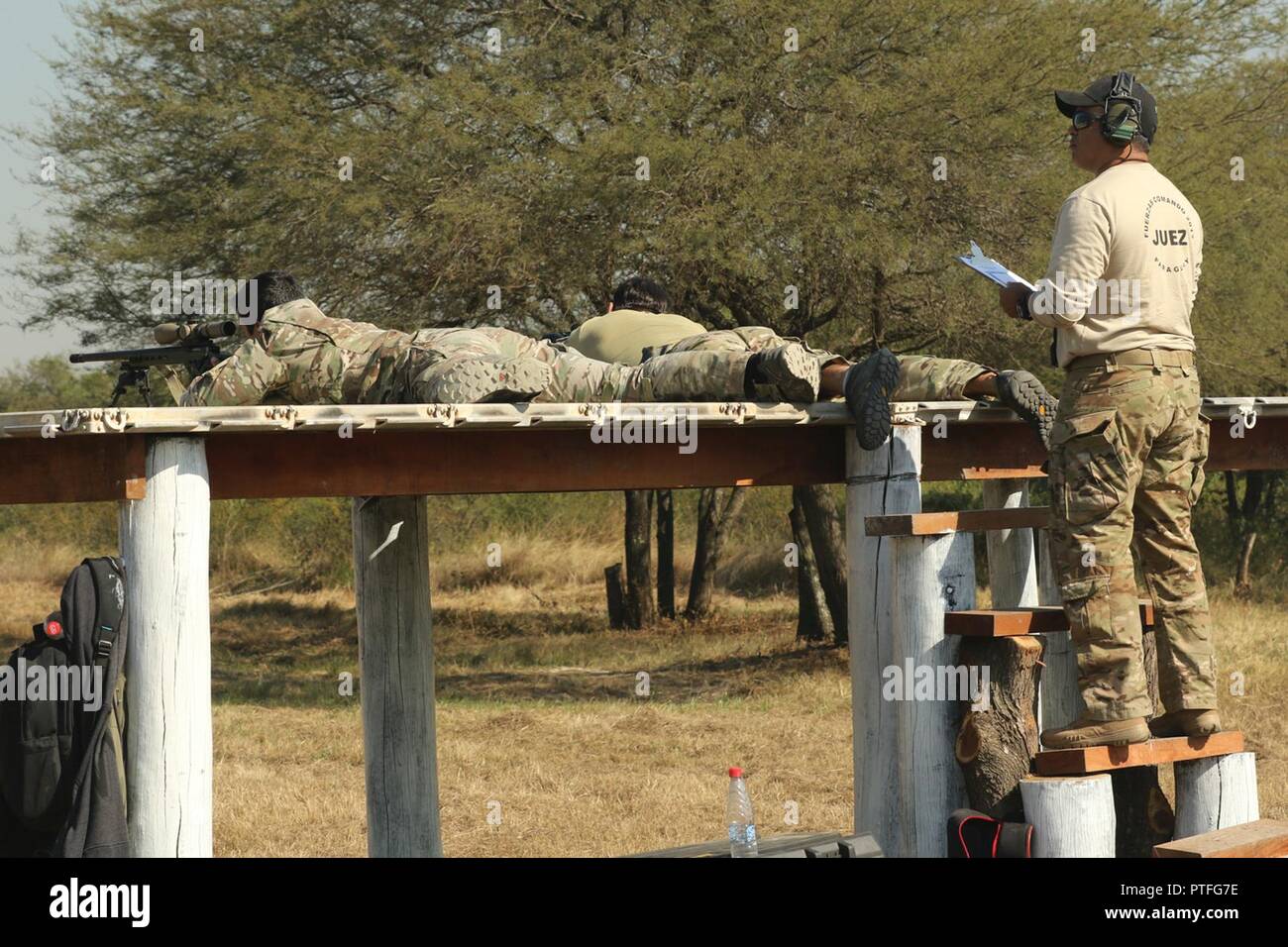 U.S. Army Special Forces Soldiers with the 7th Special Forces Group ...