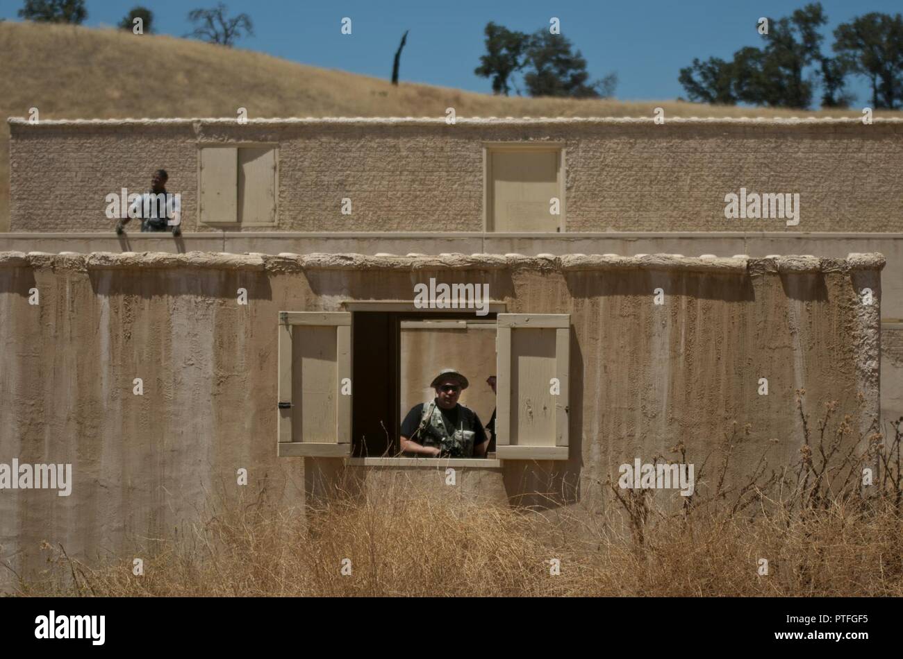 Members of the U.S. Army Reserve Command’s 96th Military Police Company ...