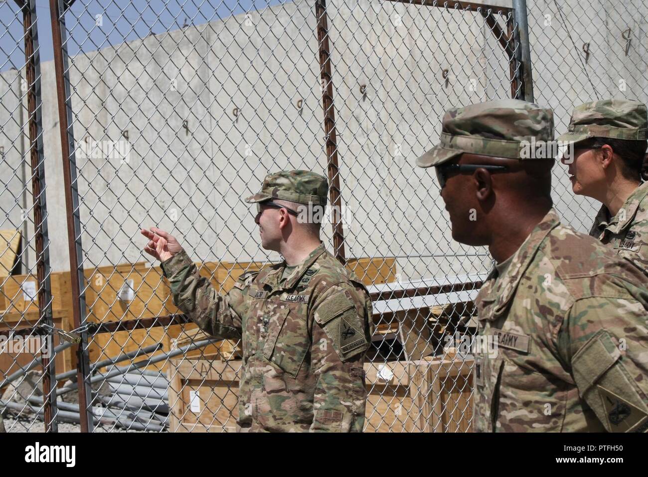 1st armored division resolute support sustainment brigade hi-res stock ...