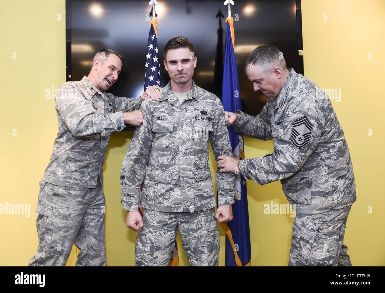 Tsgt release hi-res stock photography and images - Alamy