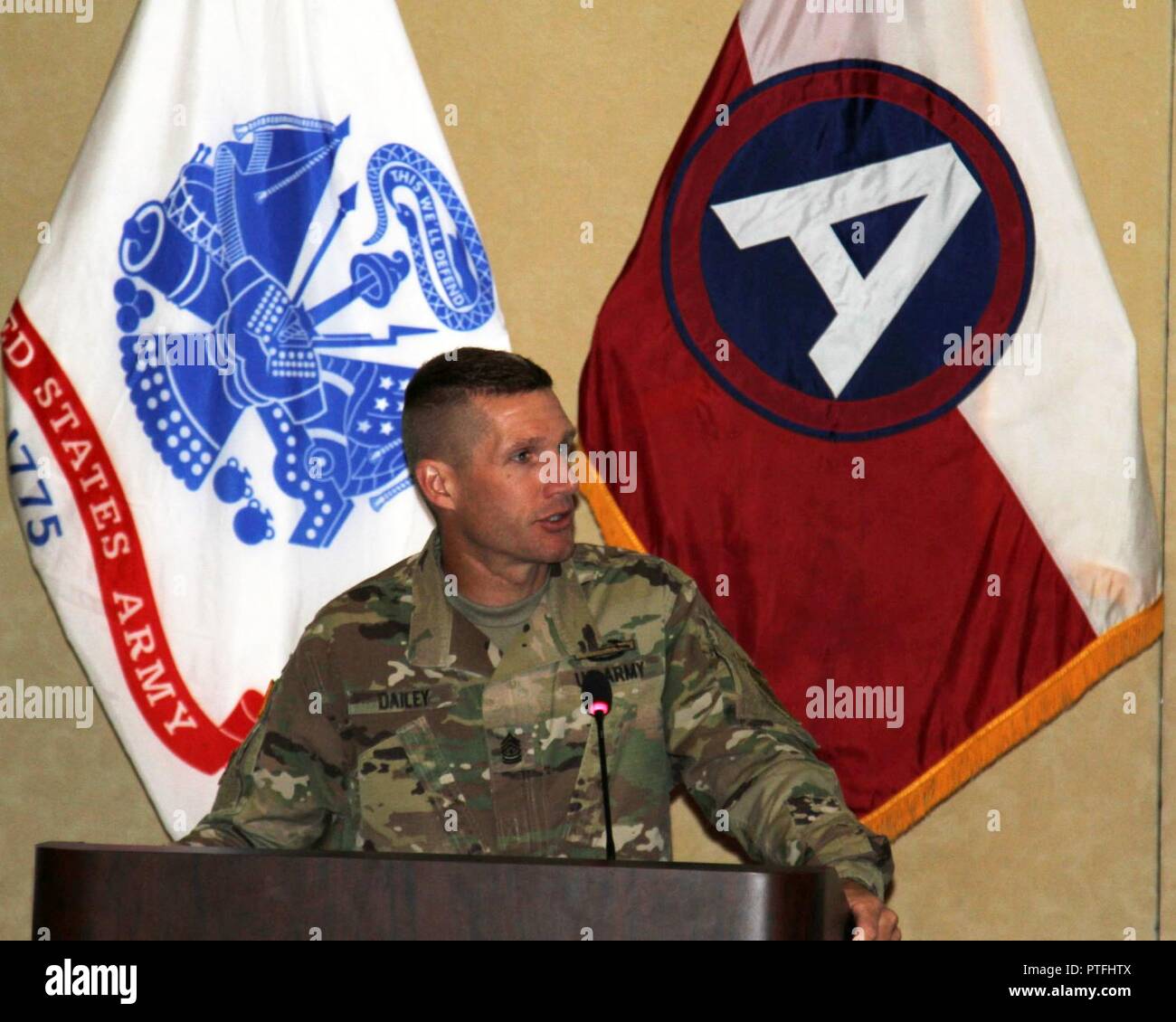 Sergeant major of the army daniel a hi-res stock photography and images ...