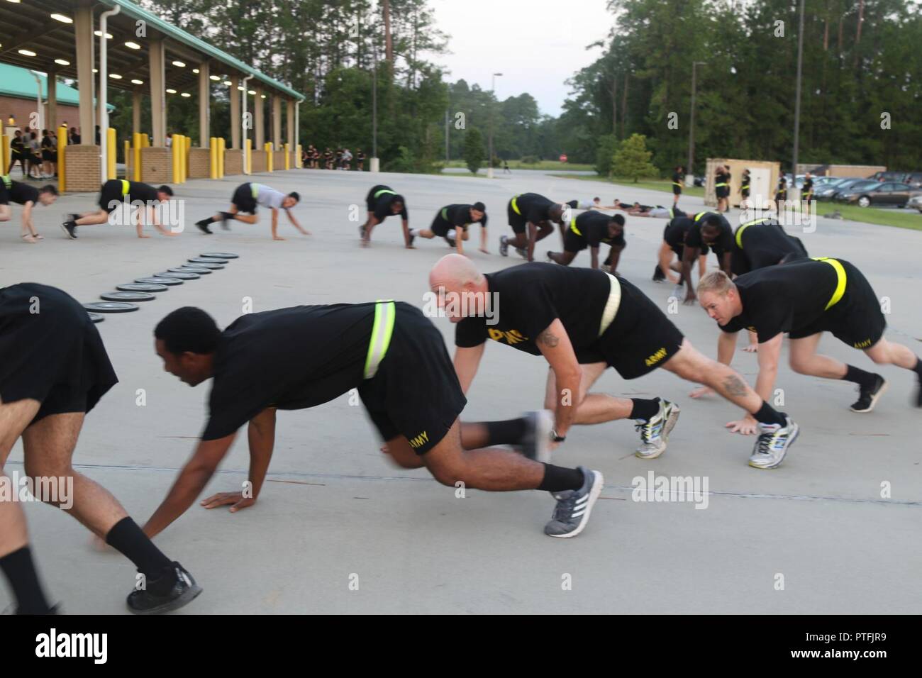Soldiers assigned to Headquarters and Headquarters Company, 3rd Special ...