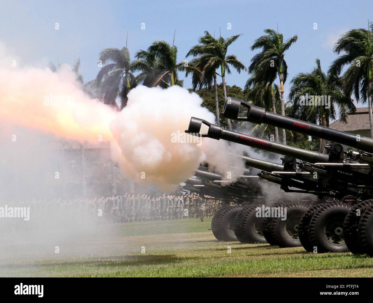 3-7 Field Artillery, 25th Infantry Division, fires its ceremonial ...