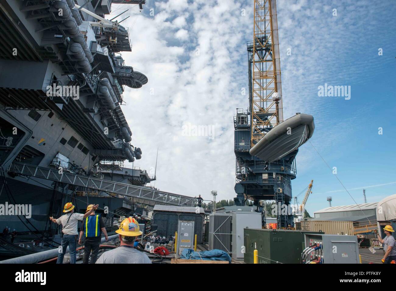 BREMERTON, Washington (July 19, 2017) Puget Sound Naval Shipyard shop ...