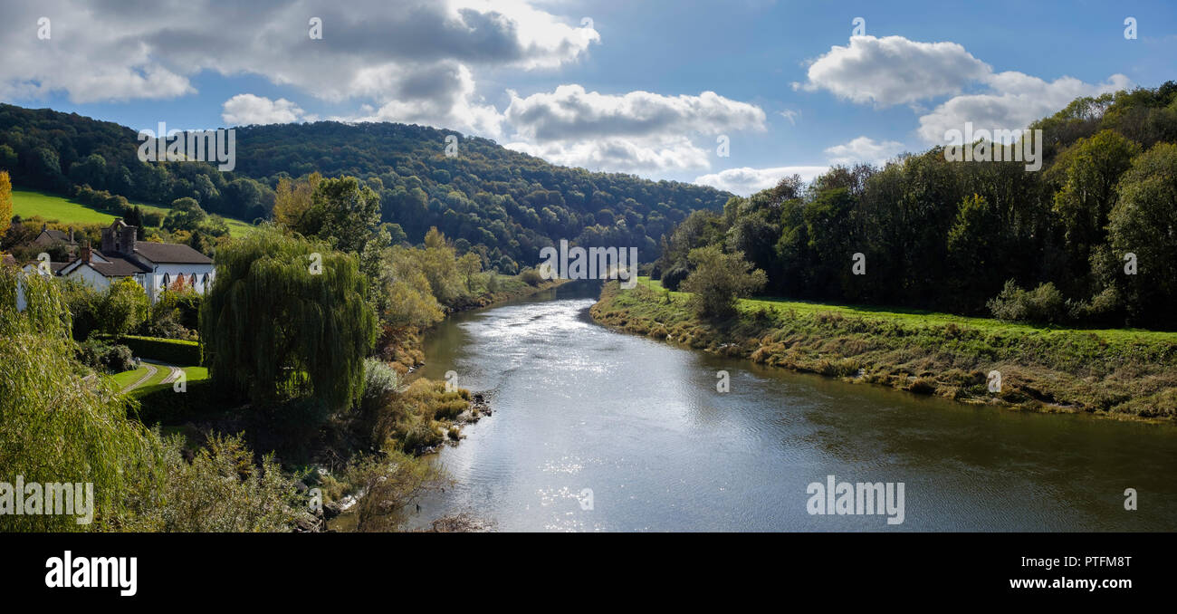 RIVER WYE FROM BROCKWEIR BRIDGE Stock Photo - Alamy