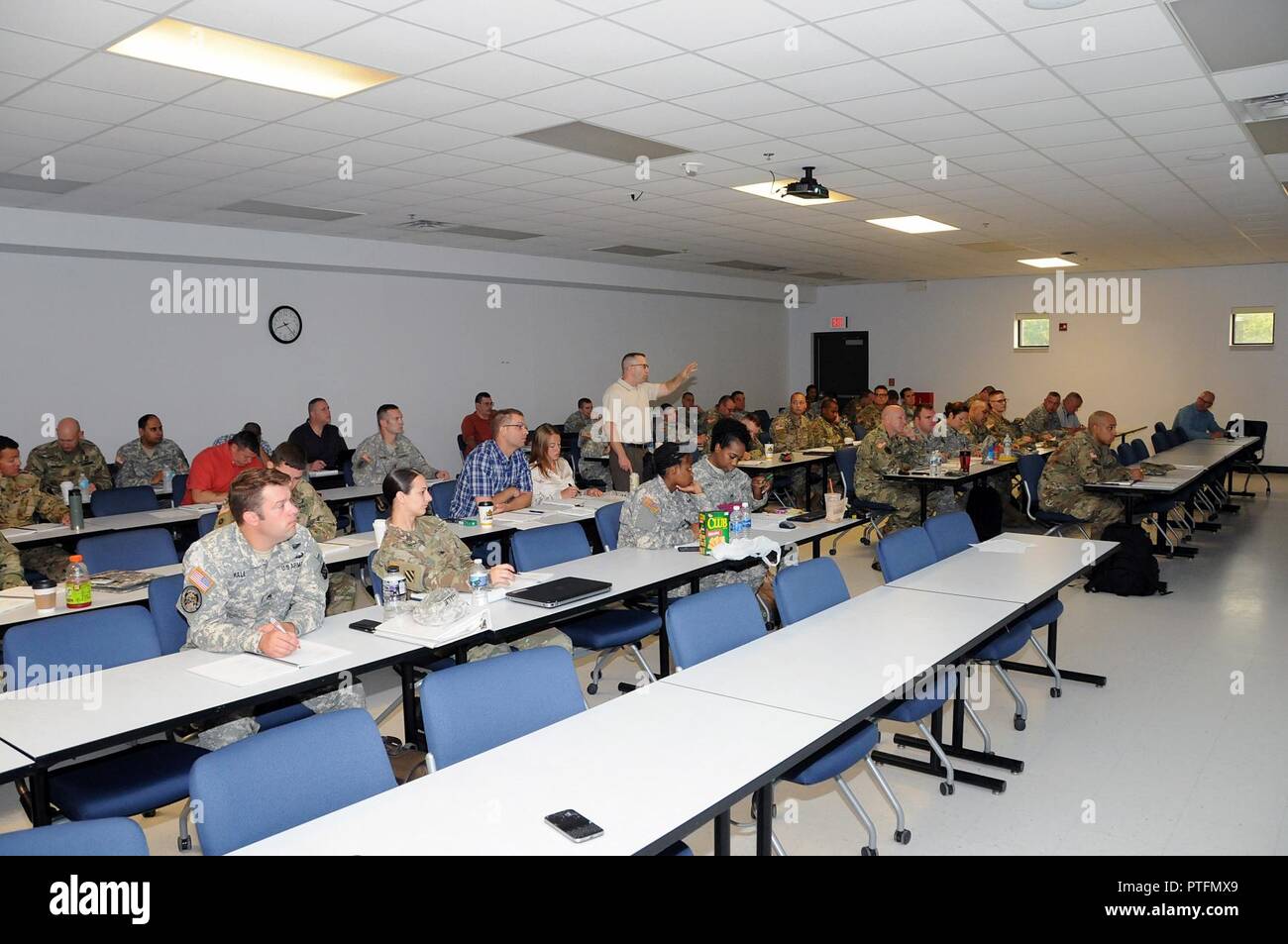 340th military police battalion hi-res stock photography and images - Alamy