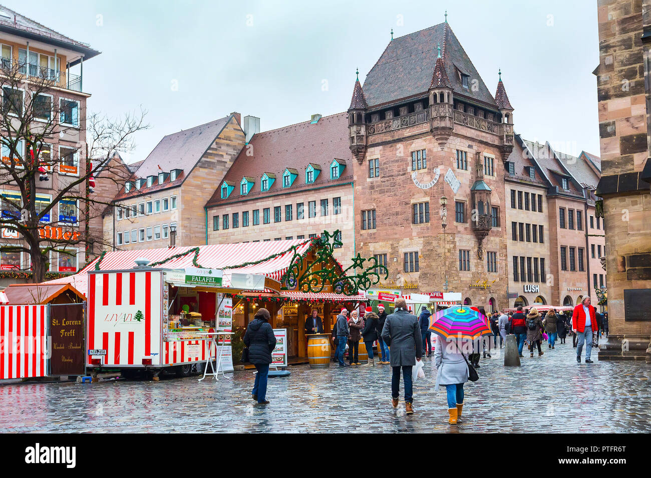 Nuremberg, germany christmas market hi-res stock photography and images ...