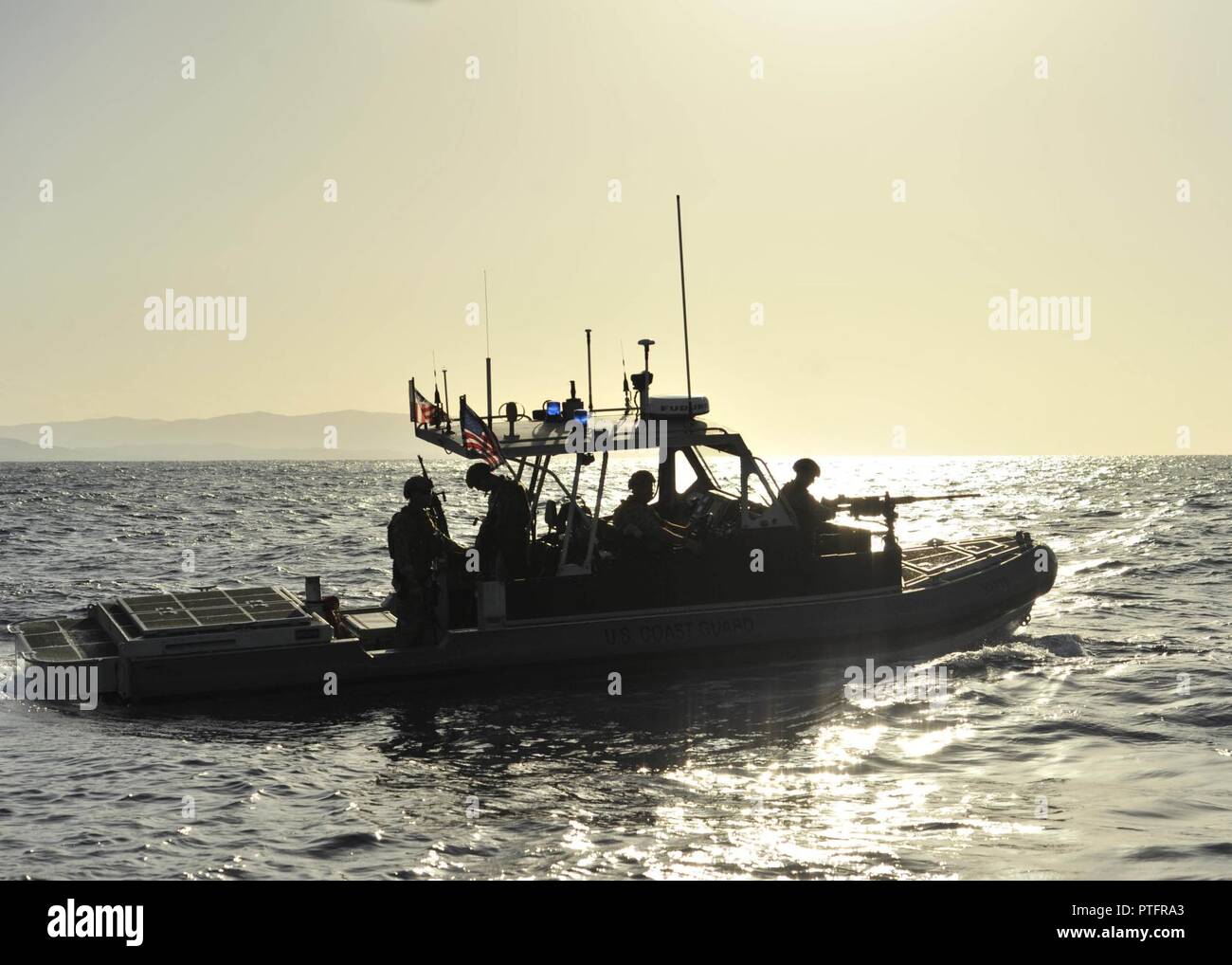 Transportable port security boat hi-res stock photography and images ...