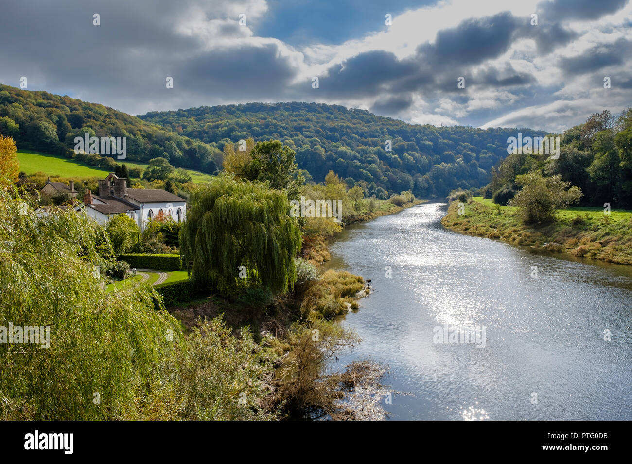 RIVER WYE FROM BROCKWEIR BRIDGE Stock Photo - Alamy