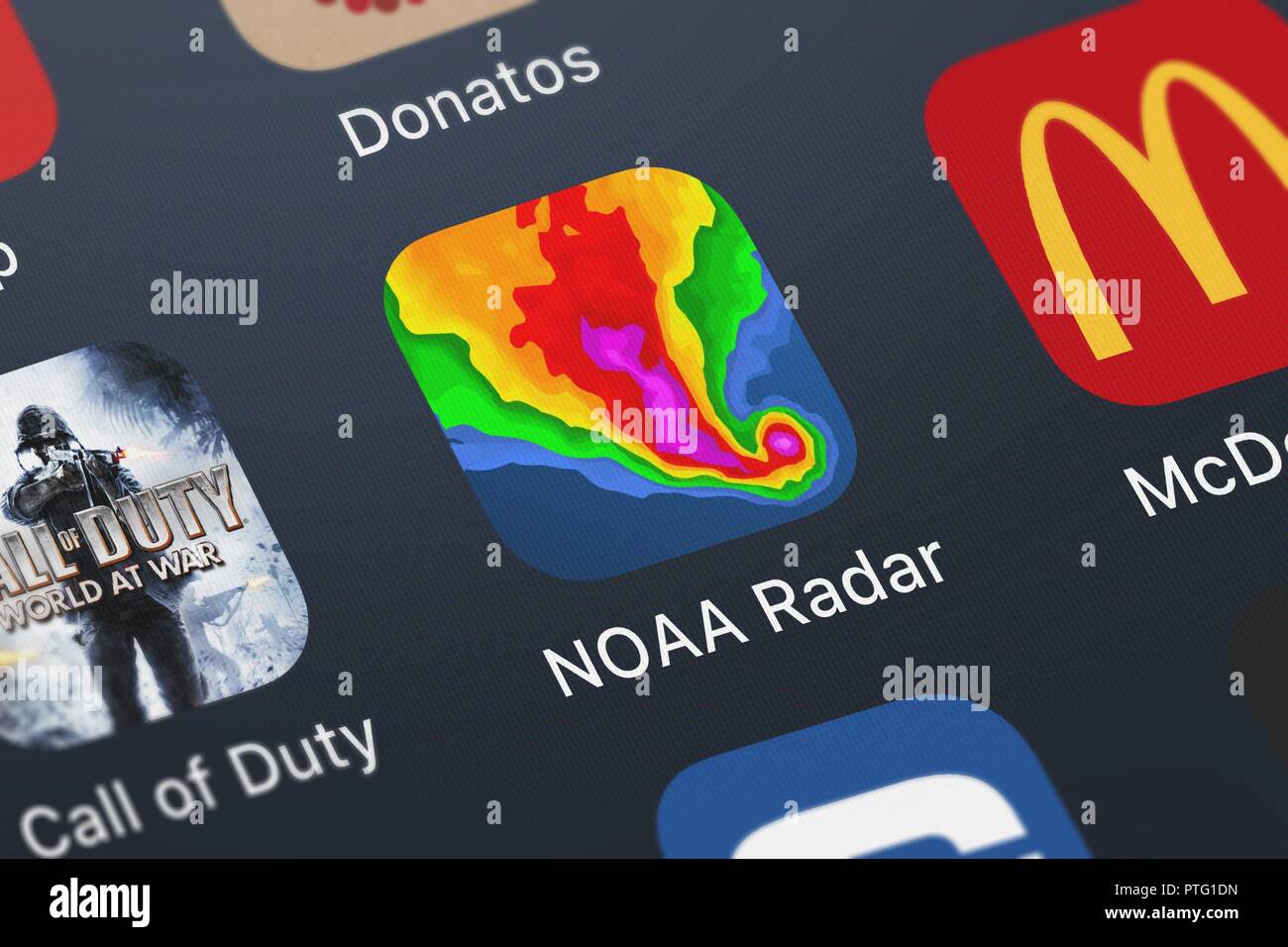 Hurricane tracker app hi-res stock photography and images - Alamy