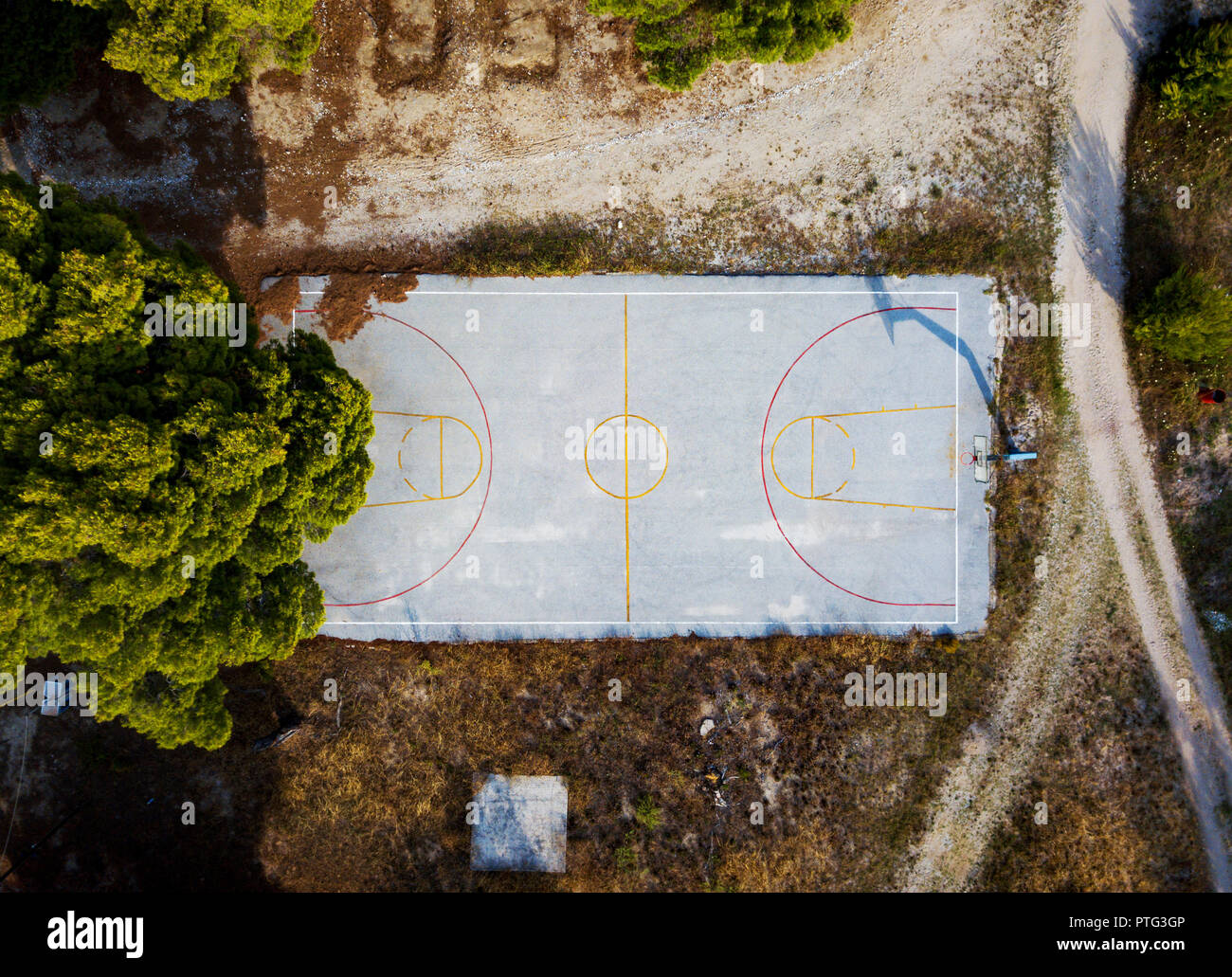 Aerial view basketball court hi-res stock photography and images - Alamy