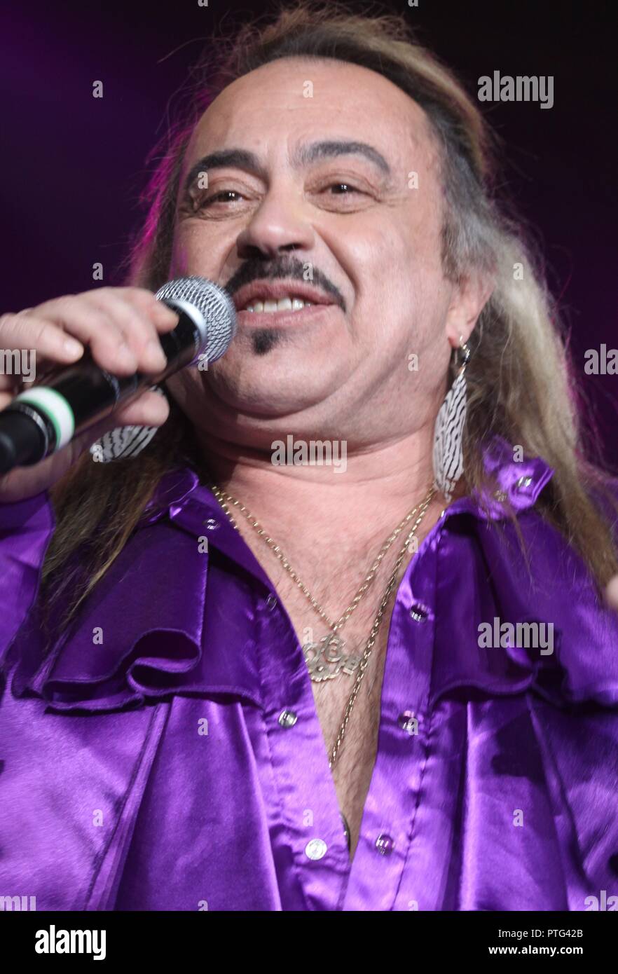 Liverpool,uk X Factor star wagner performing at Liverpool echo arena ...