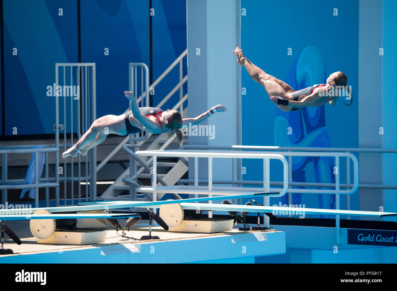 Springboard diving hi-res stock photography and images - Alamy