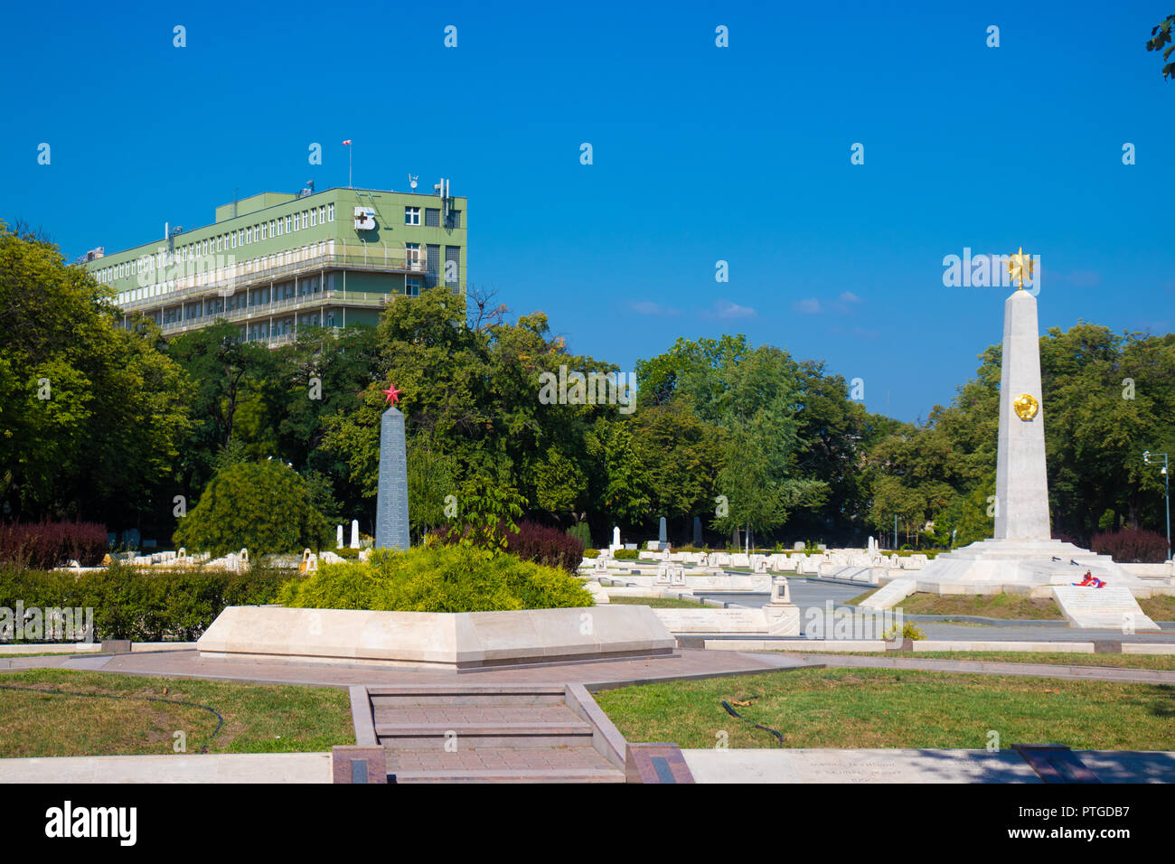 Russian graves in Kerepesi Cemetery Budapest Stock Photo - Alamy
