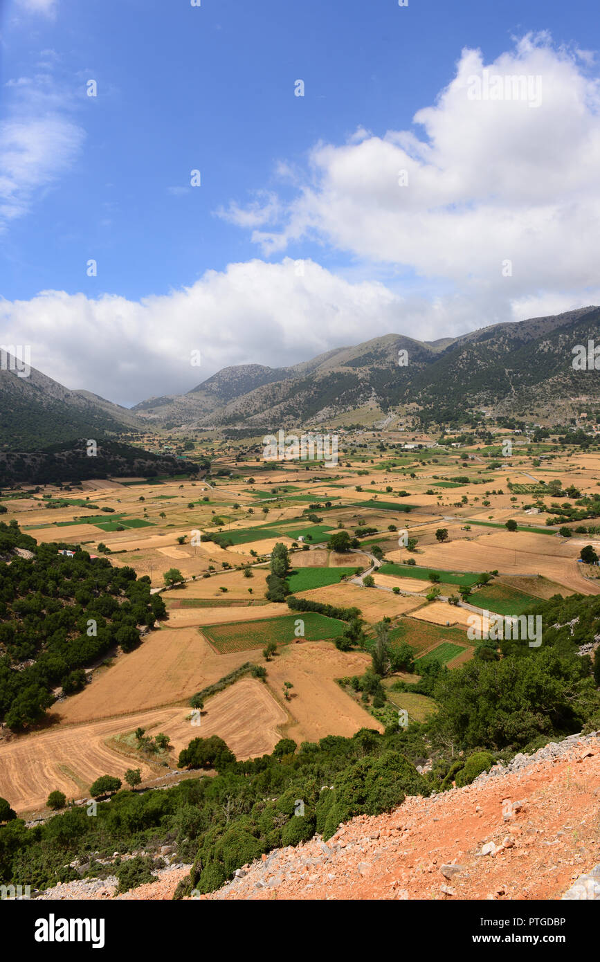 Crete mountains landscape with fields of wheat. Greece Stock Photo - Alamy