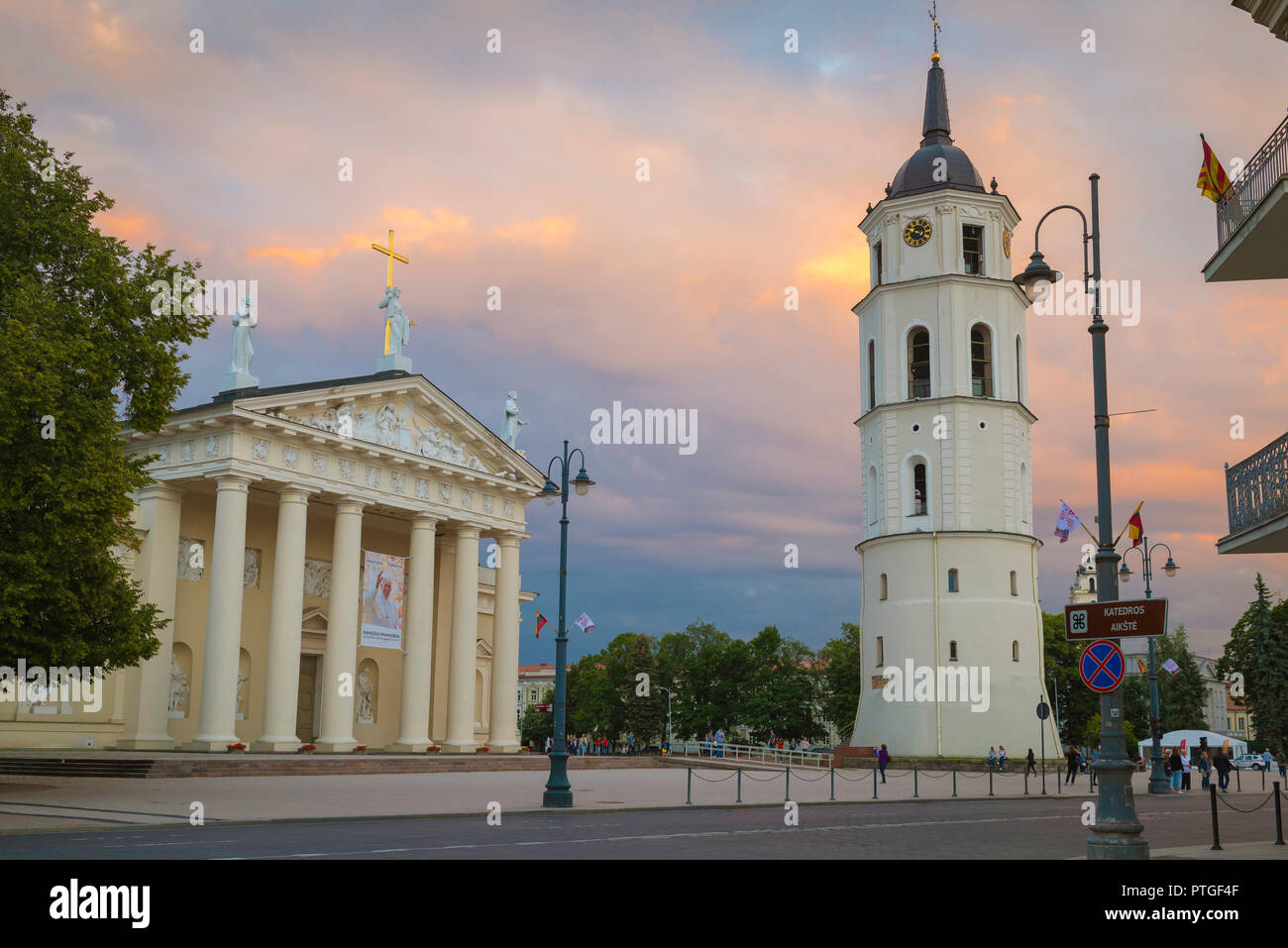 Vilnius center hi-res stock photography and images - Alamy