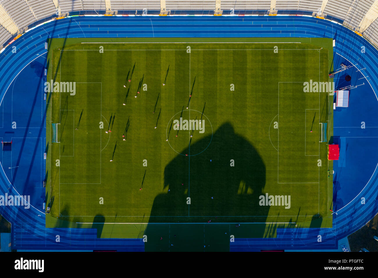 Aerial top down view soccer hi-res stock photography and images - Alamy