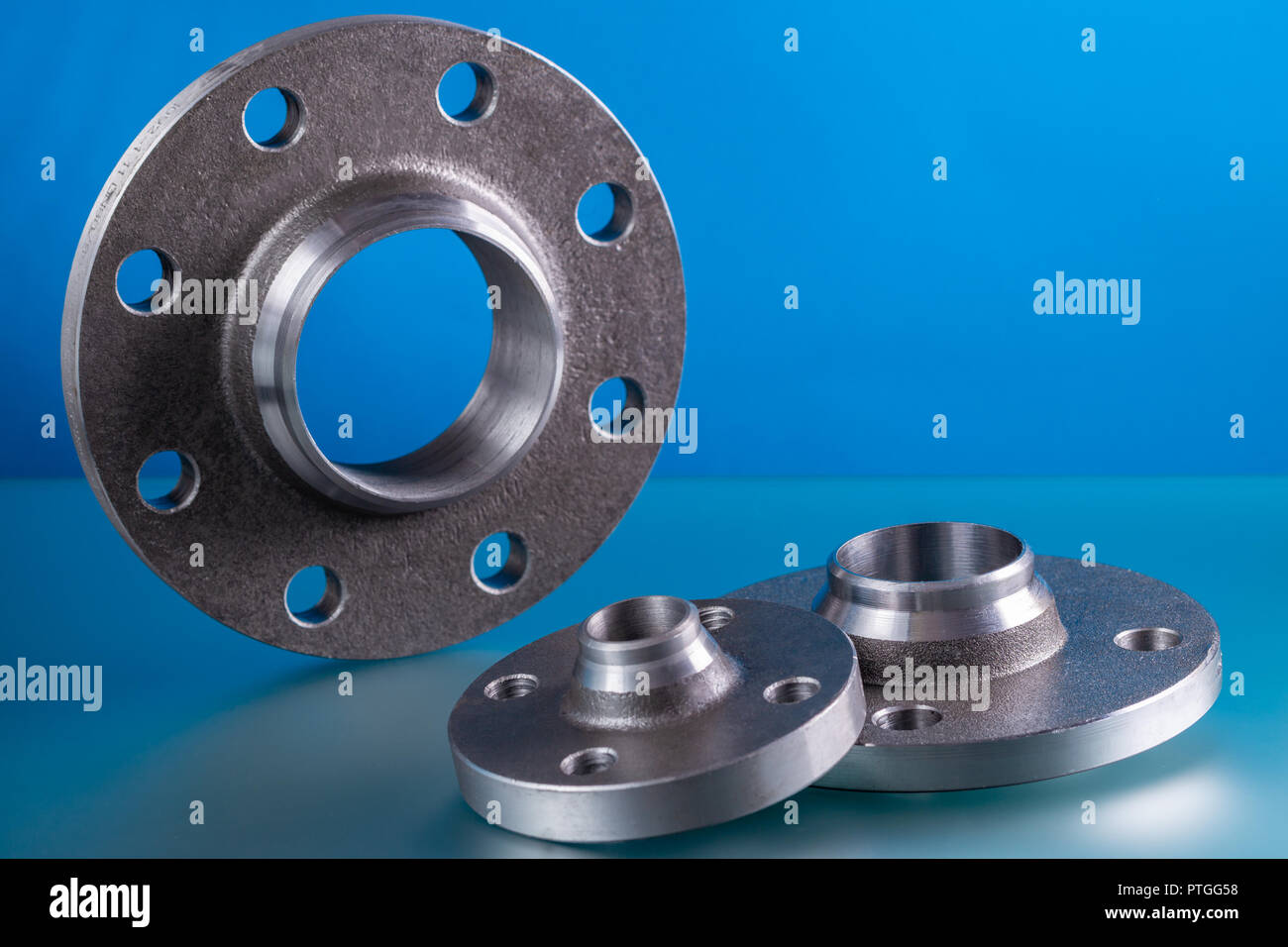 Weld neck flange hi-res stock photography and images - Alamy