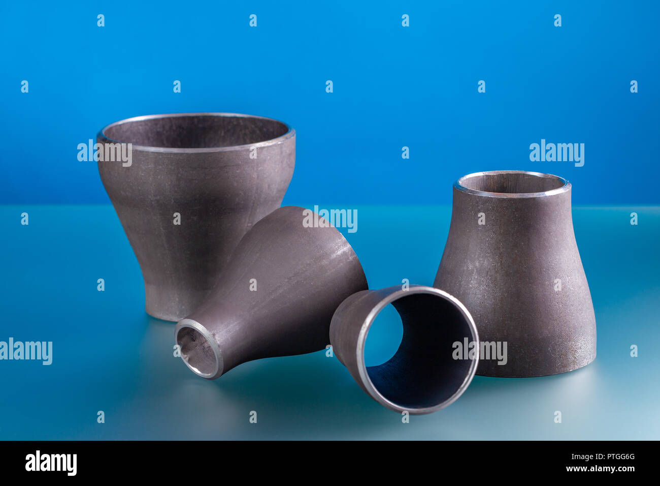 Concentric reducer fitting hi-res stock photography and images - Alamy