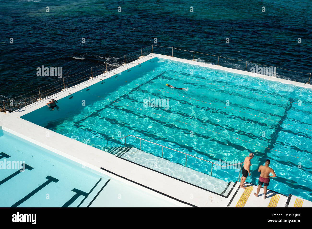 Bondi Icebergs Sea Pool High Resolution Stock Photography and Images ...