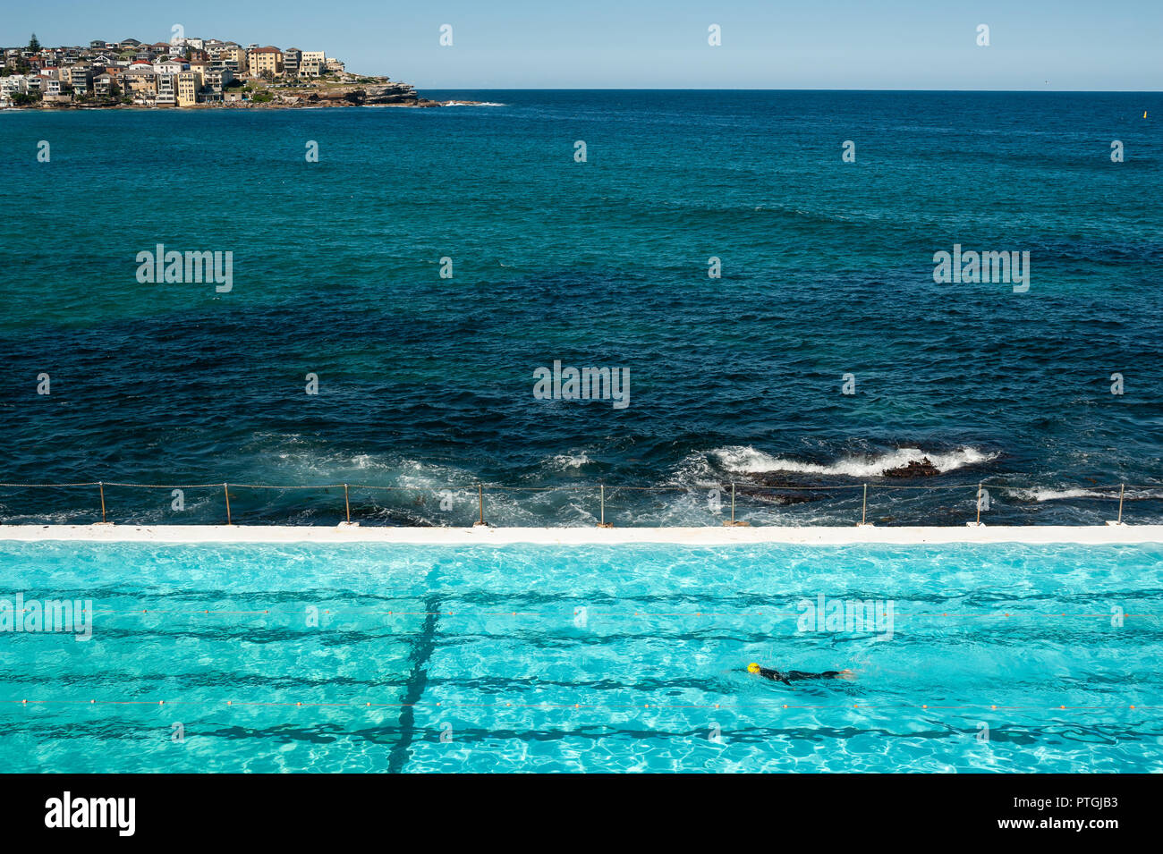 Bondi Icebergs Sea Pool High Resolution Stock Photography and Images ...