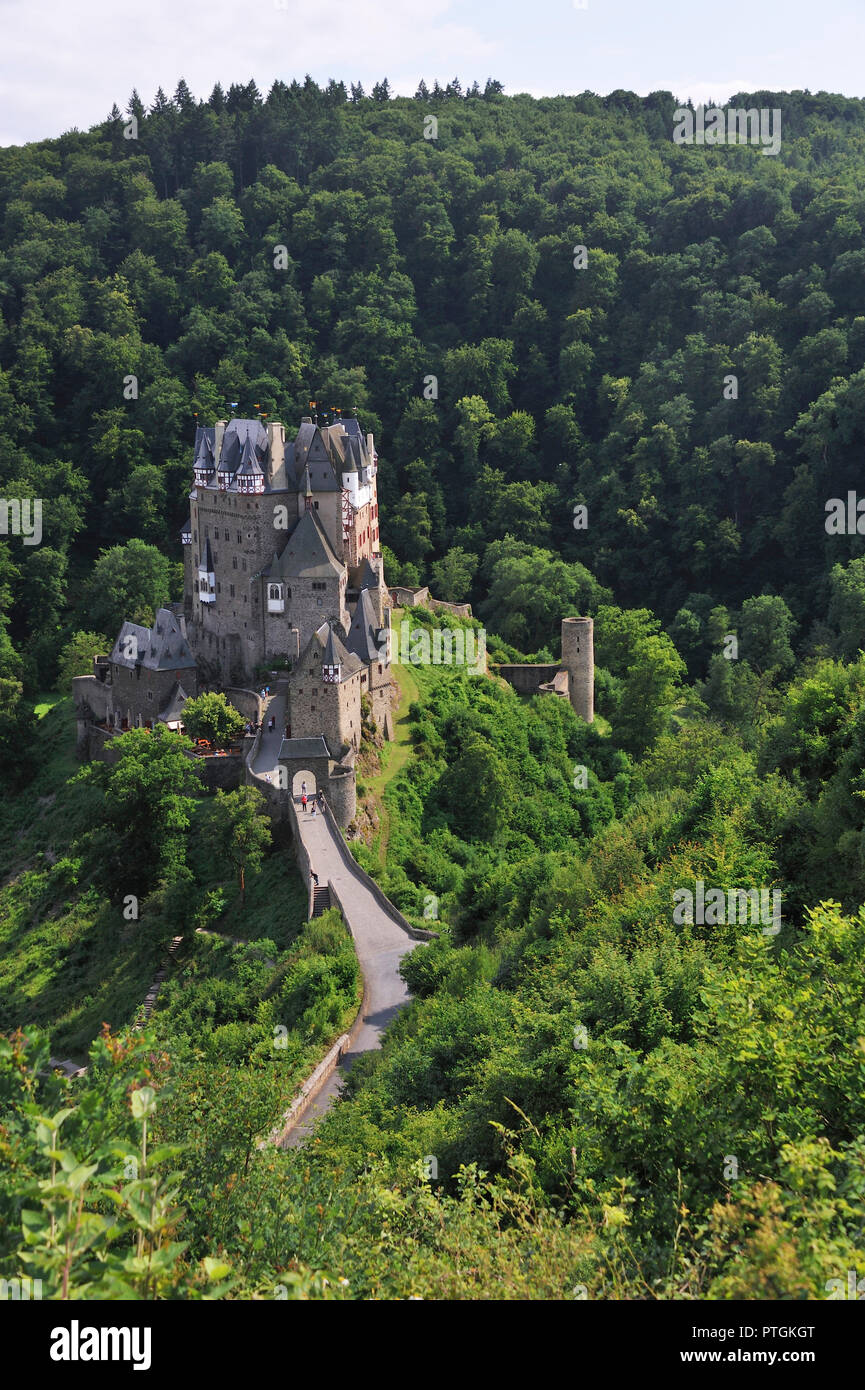 Wierschem, Burg Eltz, Außenansicht Stock Photo - Alamy