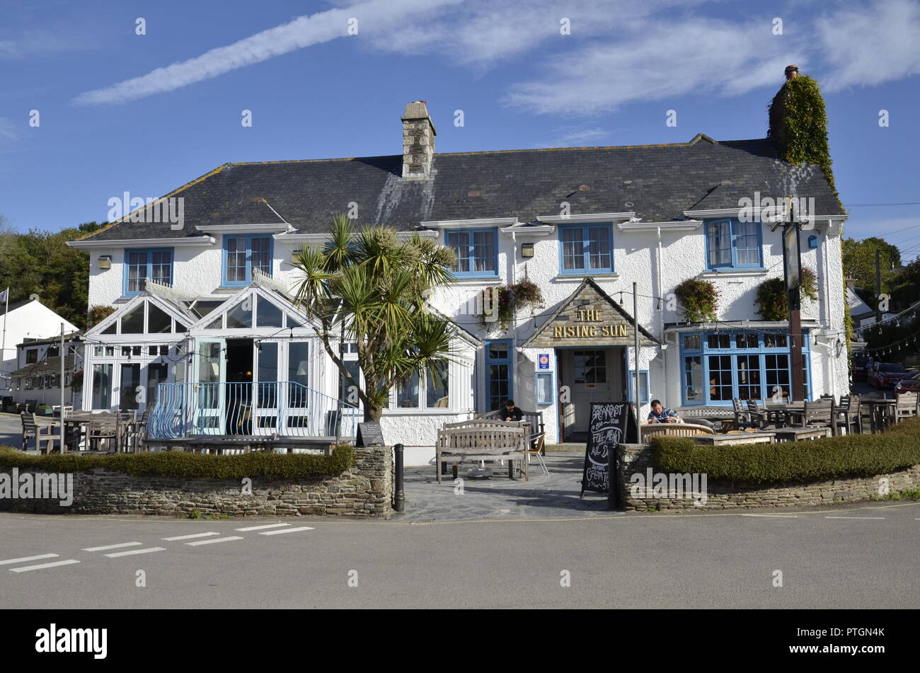 Sun rising in cornwall hi-res stock photography and images - Alamy