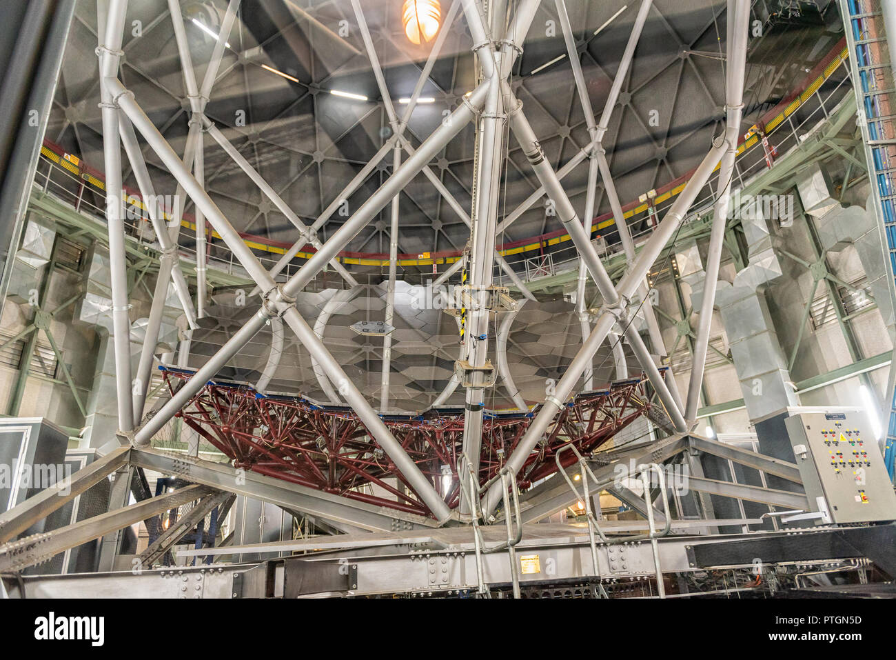 Salt telescope south africa hi-res stock photography and images - Alamy