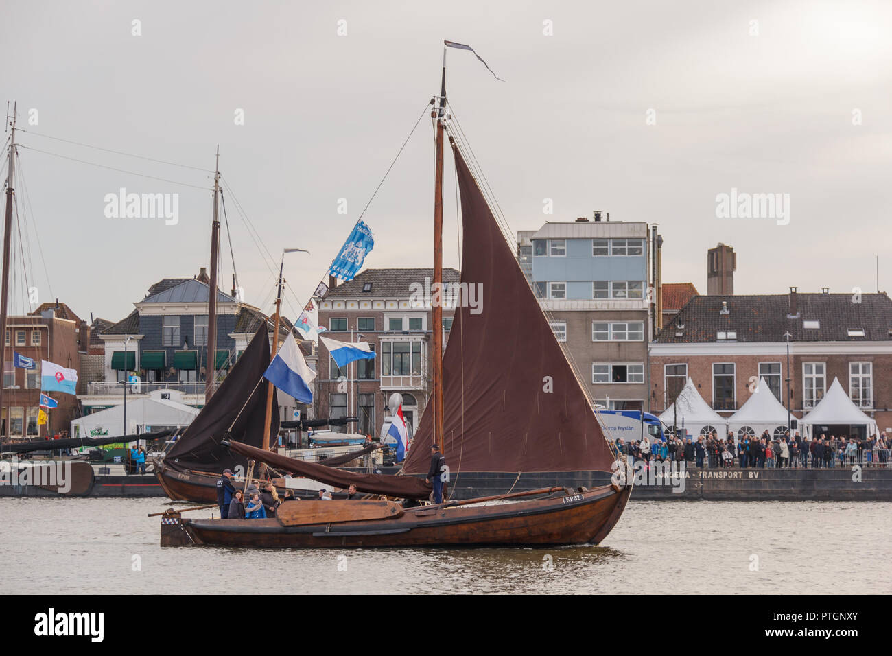 Hansa boat hi-res stock photography and images - Alamy