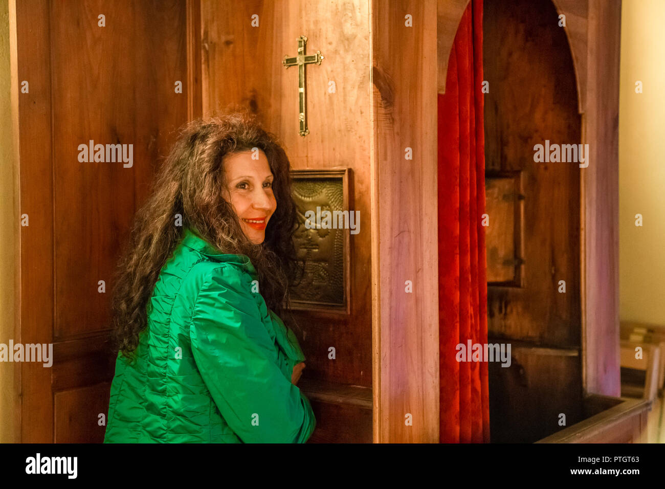 Latina mature hi-res stock photography and images - Alamy