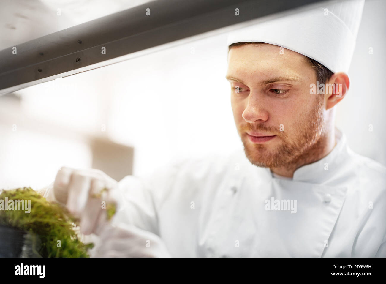 Happy chef man making hi-res stock photography and images - Alamy