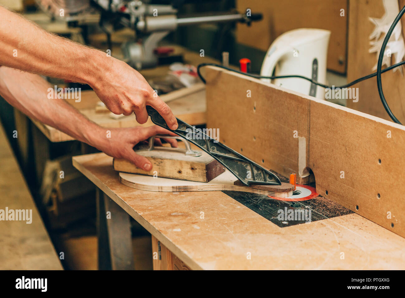 Lathe craft hi-res stock photography and images - Alamy